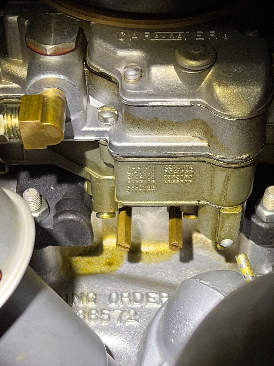 C1 1957 Carter WCFB fuel seeping - CorvetteForum - Chevrolet Corvette ...