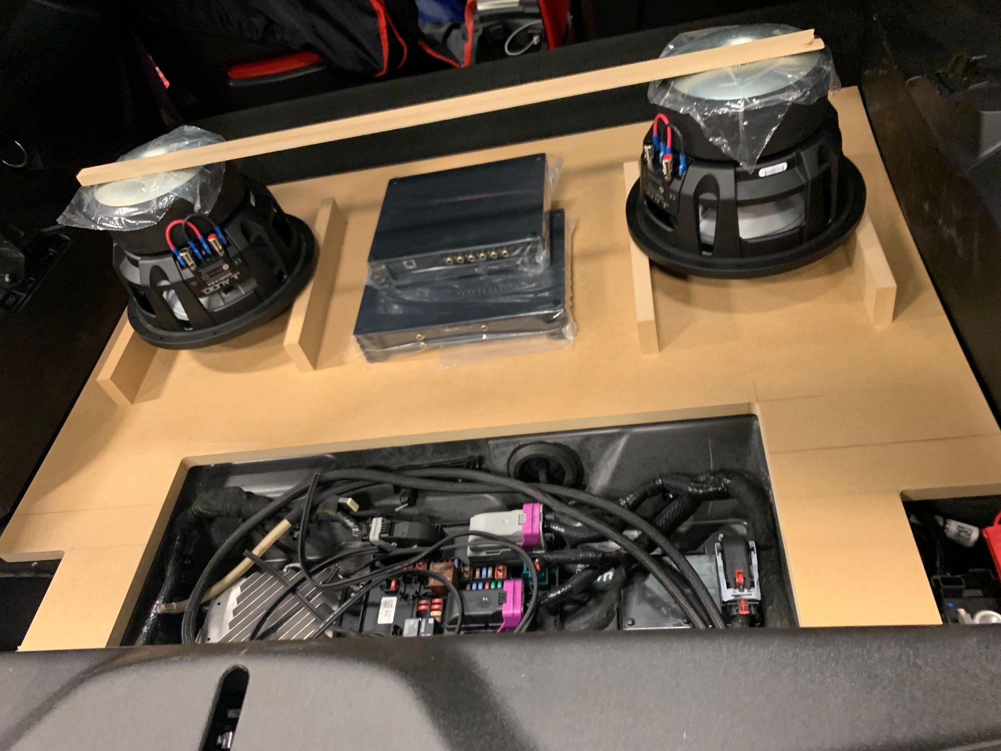 Upgrade C7 Corvette Sound System