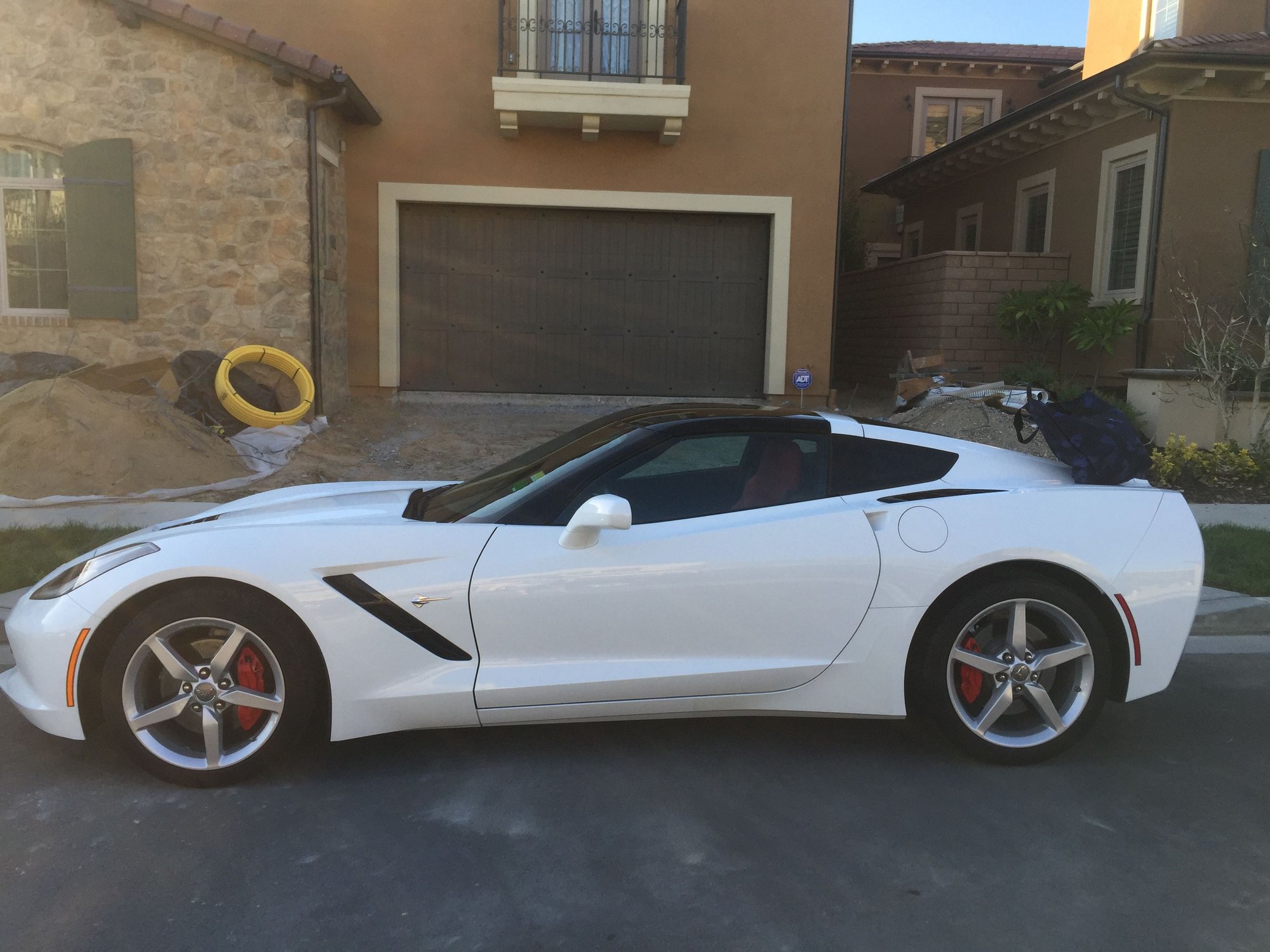FS: 2014 C7 White w/Red interior, AT, 9,500 miles-Los Angeles ...