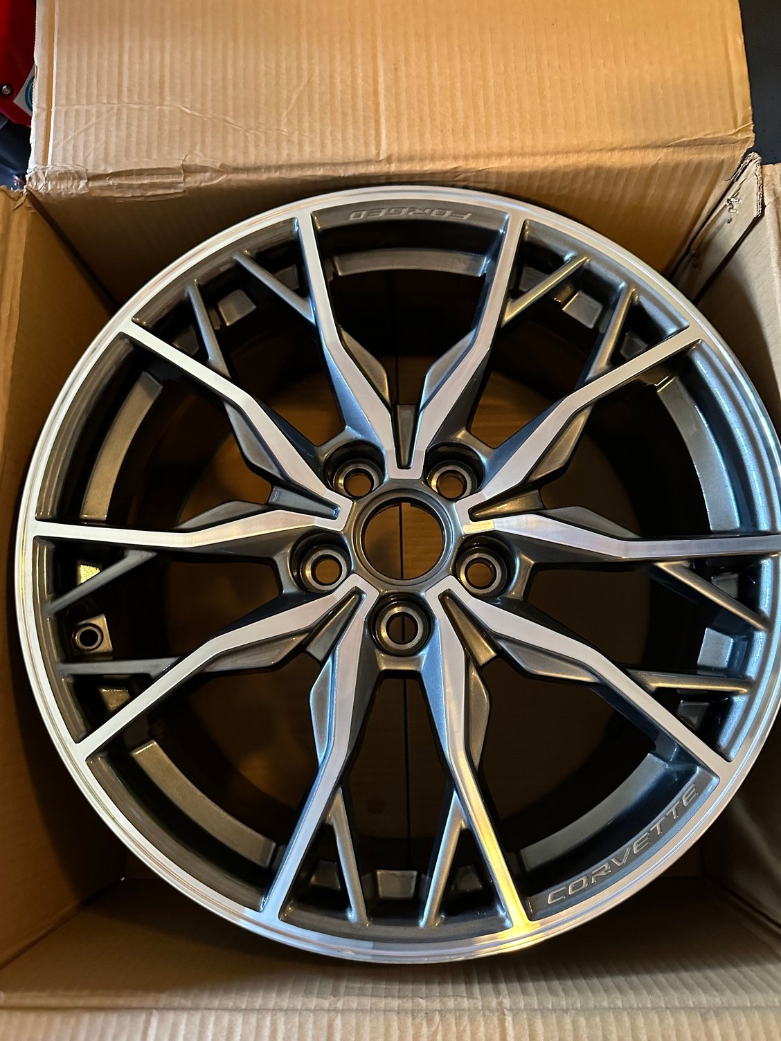 FS (For Sale) 19-Inch Front 20-Inch-Rear 20-Spoke Bright Machined Face Forged Aluminum Wheel (Q ...