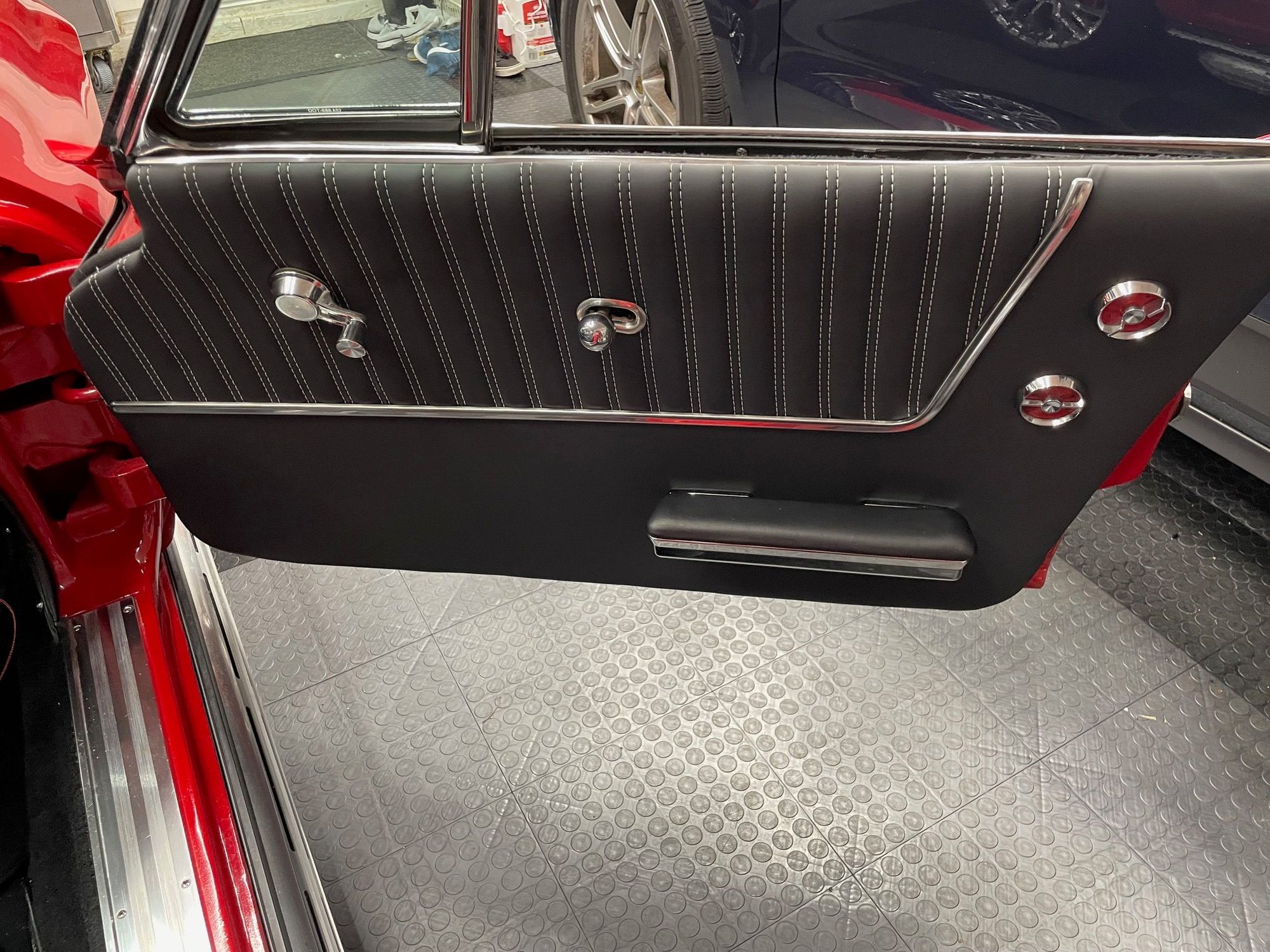 C2 New interior for my Restomod !! - CorvetteForum - Chevrolet Corvette ...