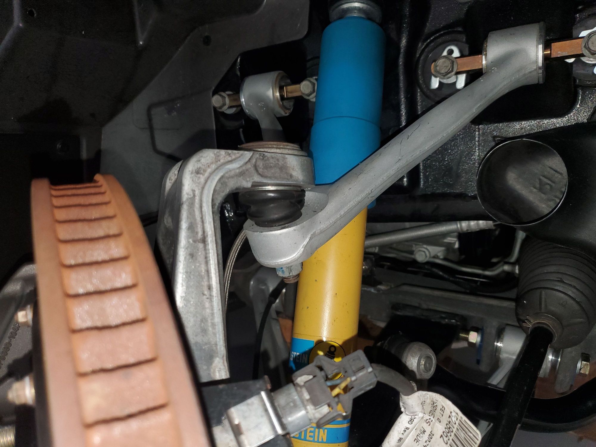 C6 Grandsport Front Upper Control Arms Identification - CorvetteForum ...