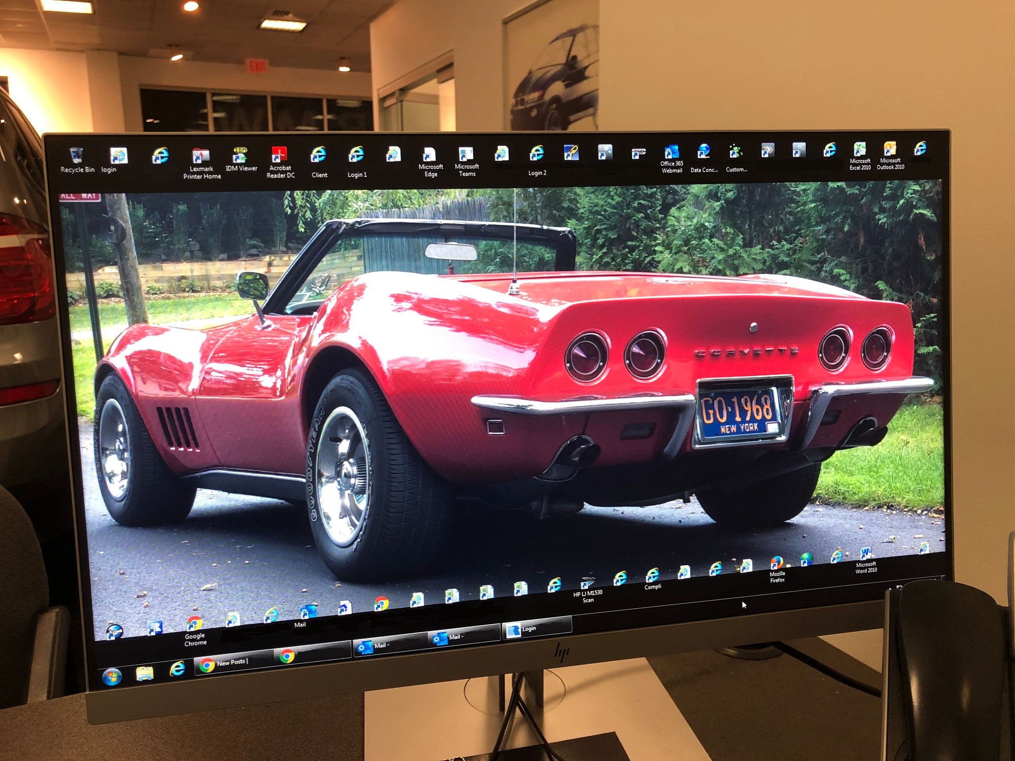My new screen saver! - CorvetteForum - Chevrolet Corvette Forum Discussion