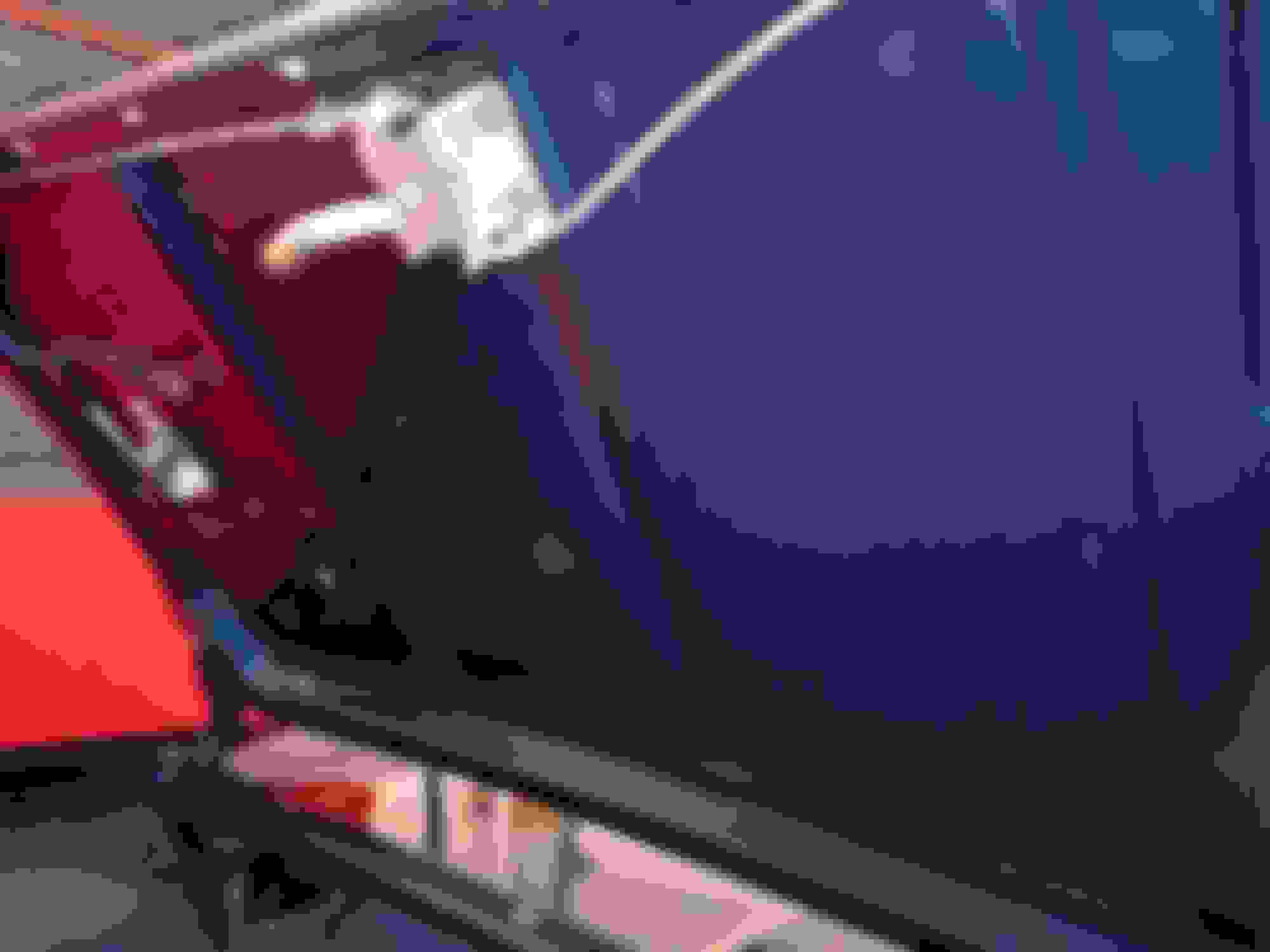 C2 Problem opening rear hatch for convertible top - CorvetteForum ...