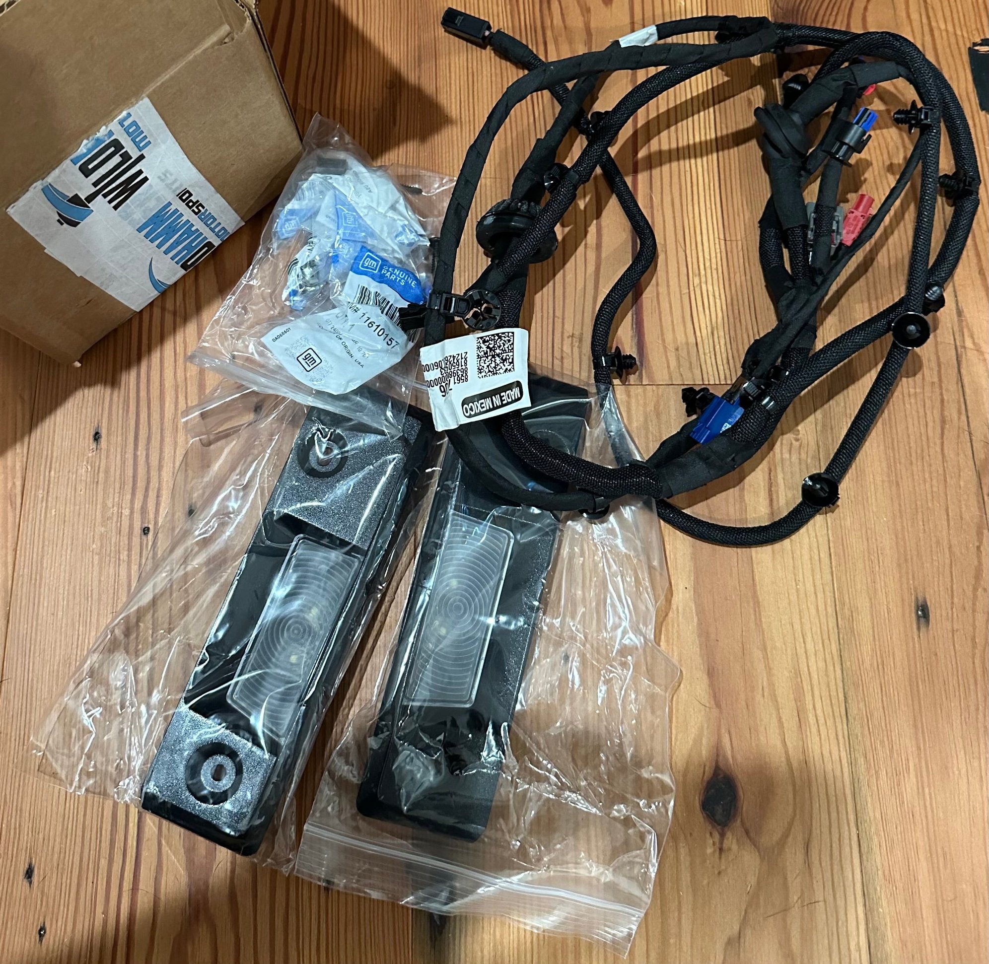 FS (For Sale) C8 Carbon Fiber Parts + Soler Throttle Controller ...