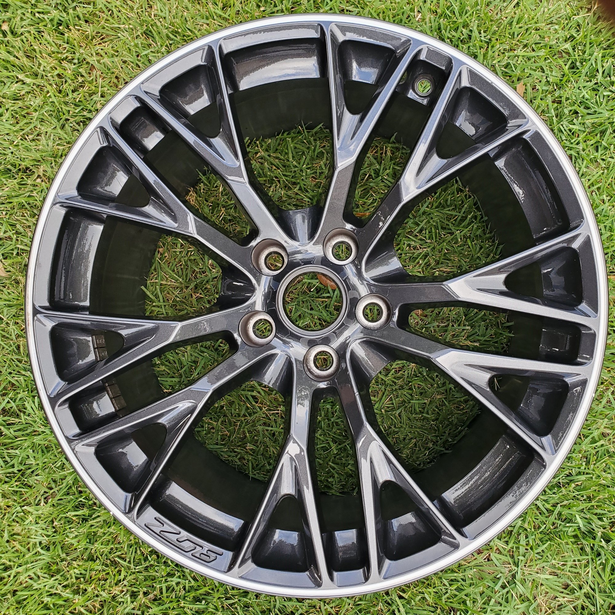 FS (For Sale) Spectra Gray OEM wheels-2019 Z06 - CorvetteForum ...