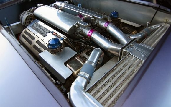 vector w8 engine specs