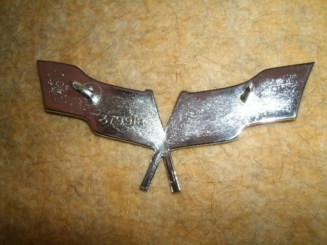 FS (For Sale) 1977 & 1979 Corvette Nose Emblem NOS GM # 379918 ...
