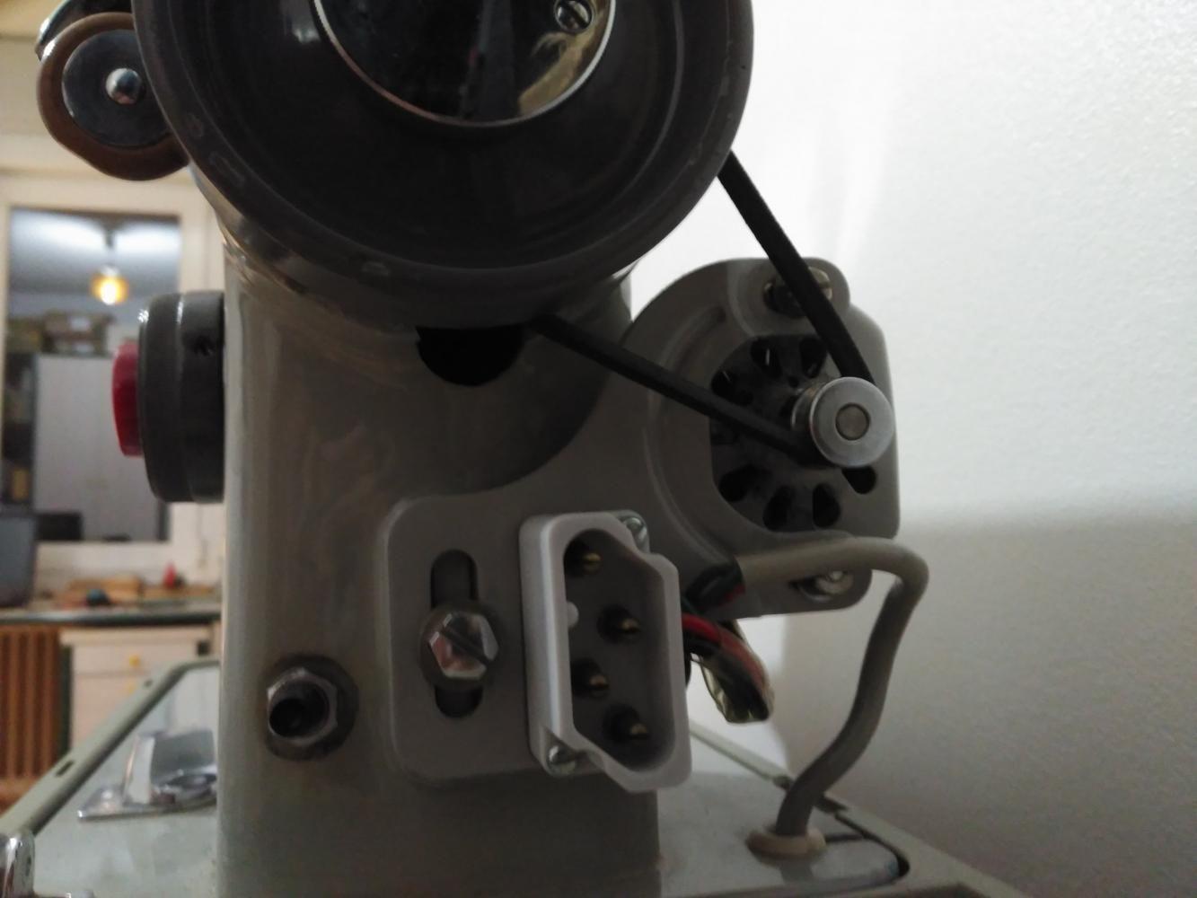 Little help wiring an old sewing machine plug, please? - DoItYourself ...