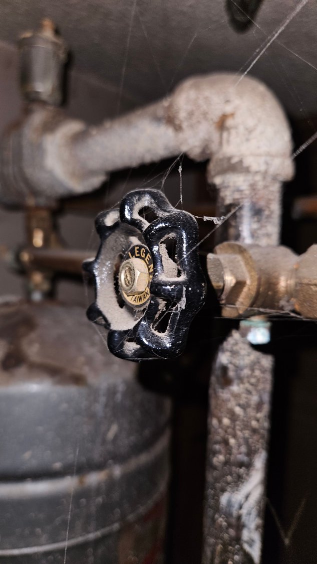 Help bleeding pipes - DoItYourself.com Community Forums