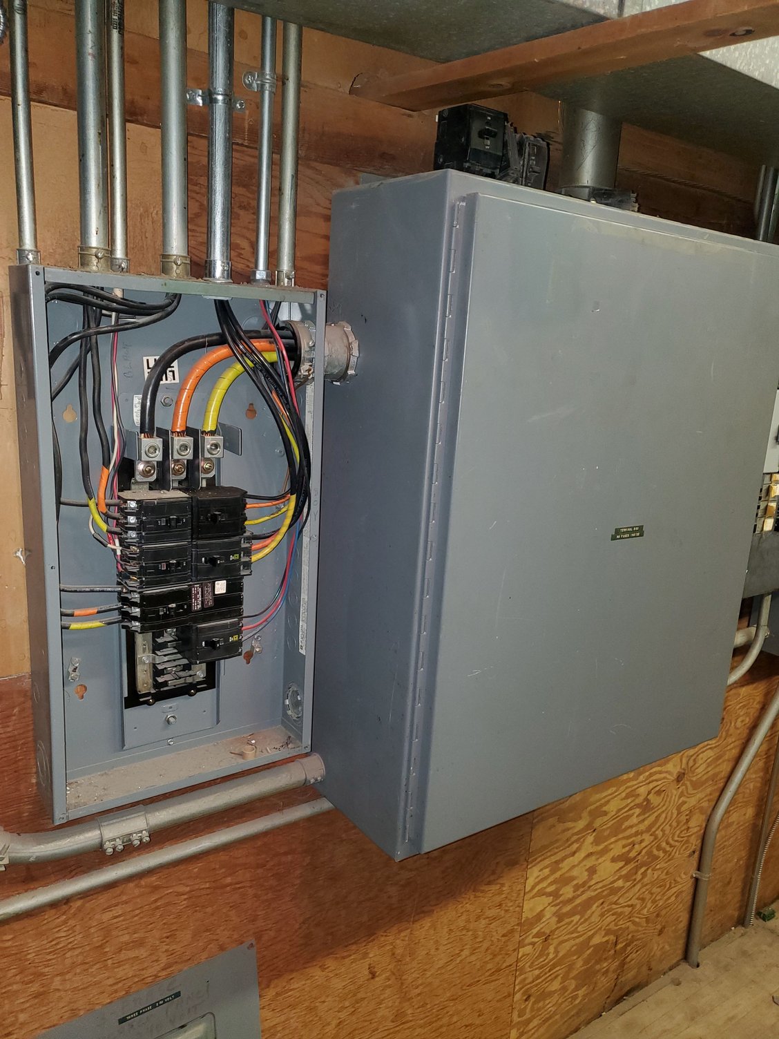 Can I feed a Single Phase sub panel from a Three Phase panel? - DoItYourself.com Community Forums