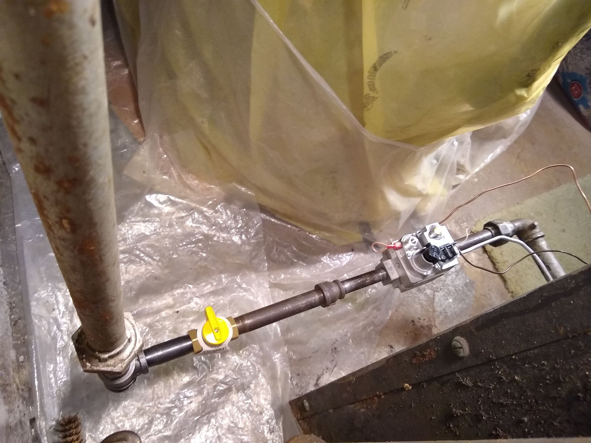 Replacing faulty valve on old gas furnace - DoItYourself.com Community Forums