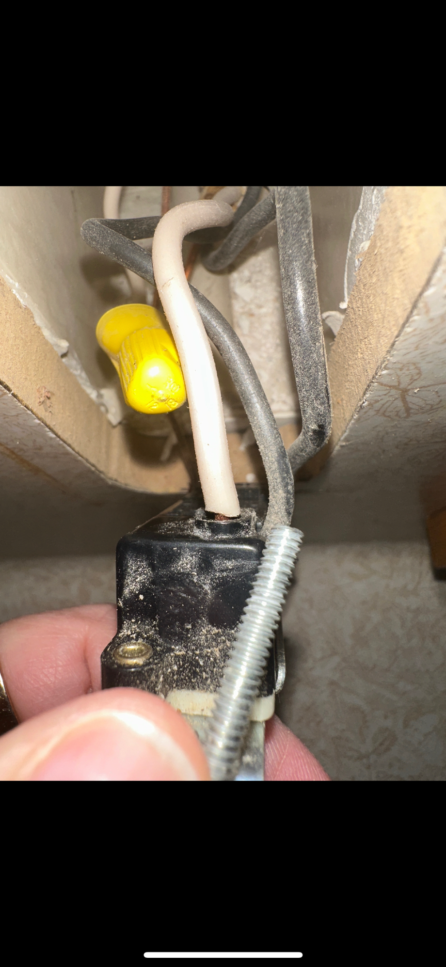 Garbage Disposal Switch Replacement - DoItYourself.com Community Forums