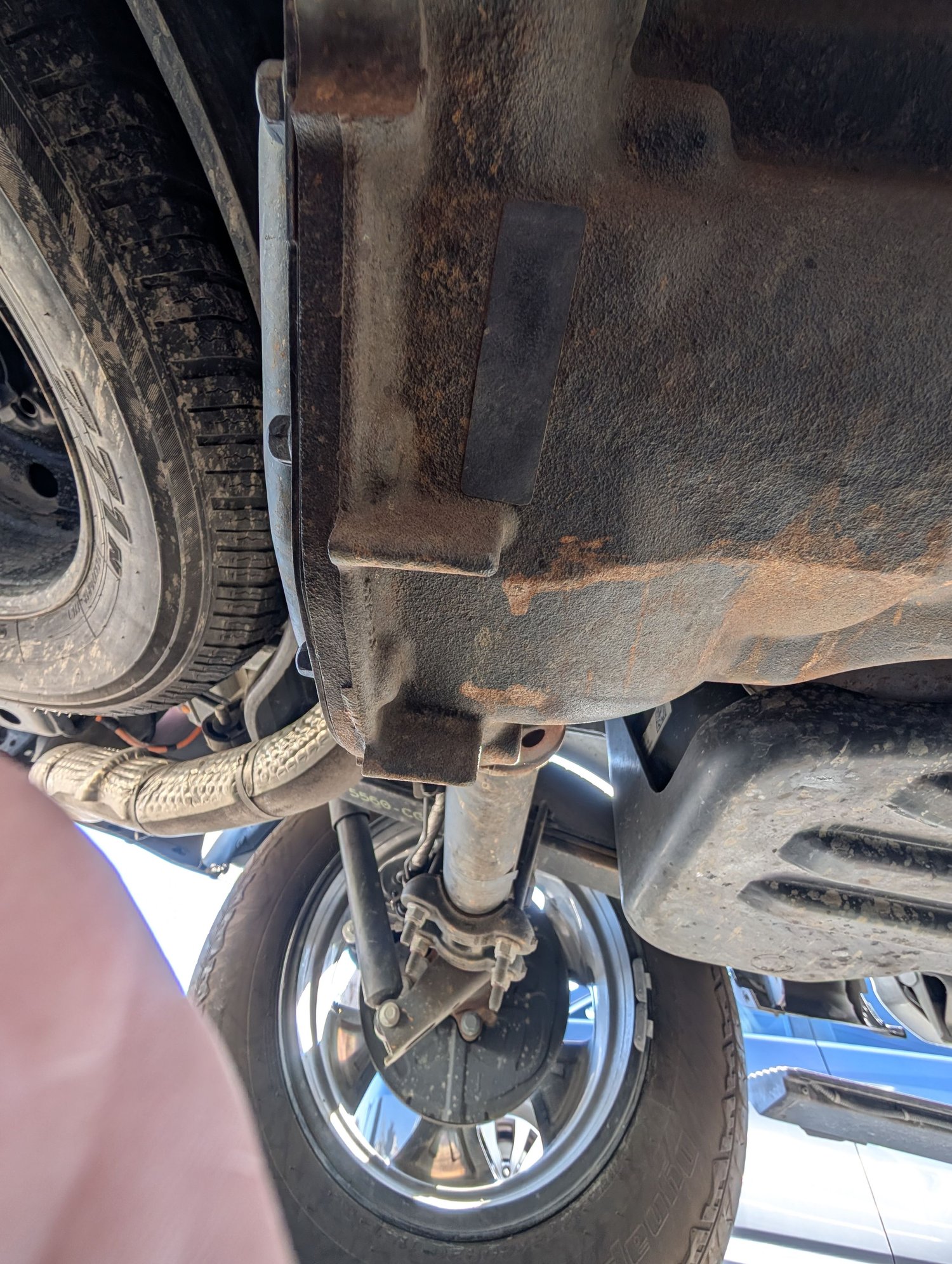 2021 Powerboost Rear Rotor/Axle Bolt Sheared - Page 216 - Ford F150 ...