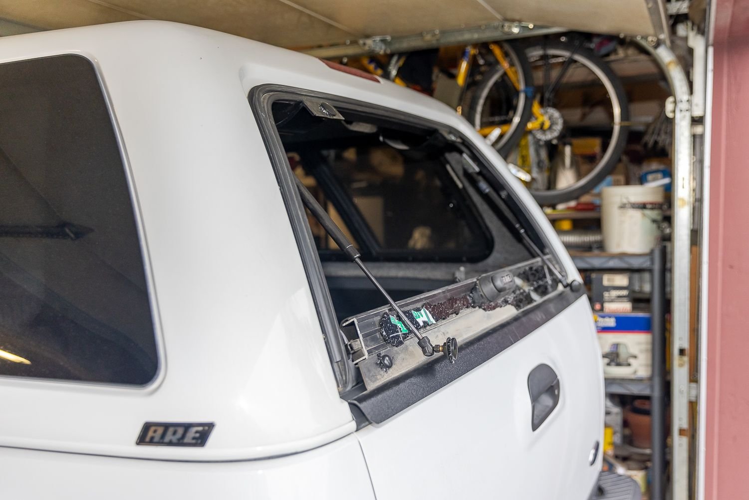 Looking for replacement glass for A.R.E. Cap - Ford F150 Forum ...