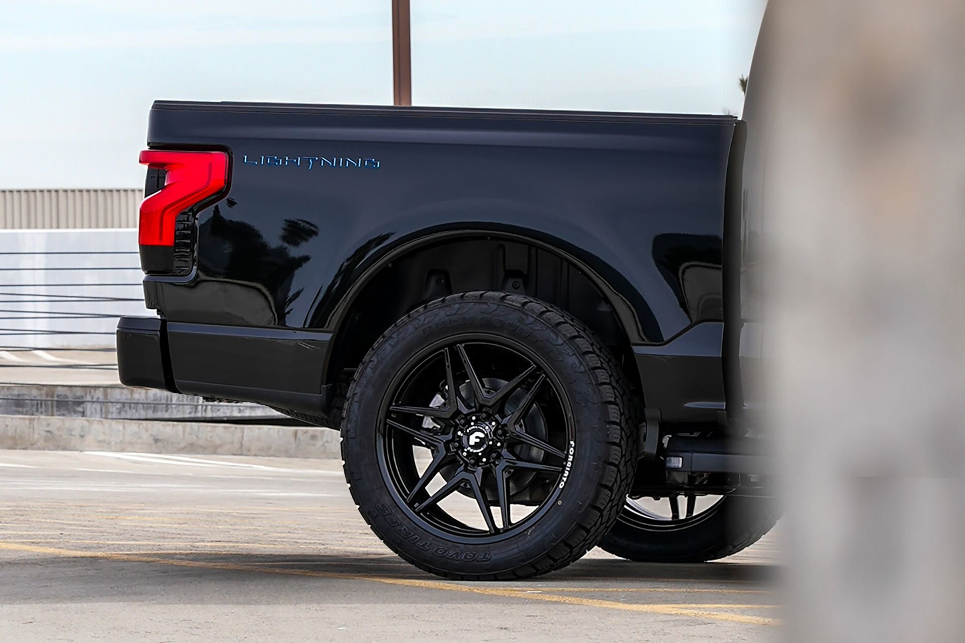 FORGIATO 22" FLOW TERRA 007 Wheels - VIBE Motorsports - Ford F150 Forum ...