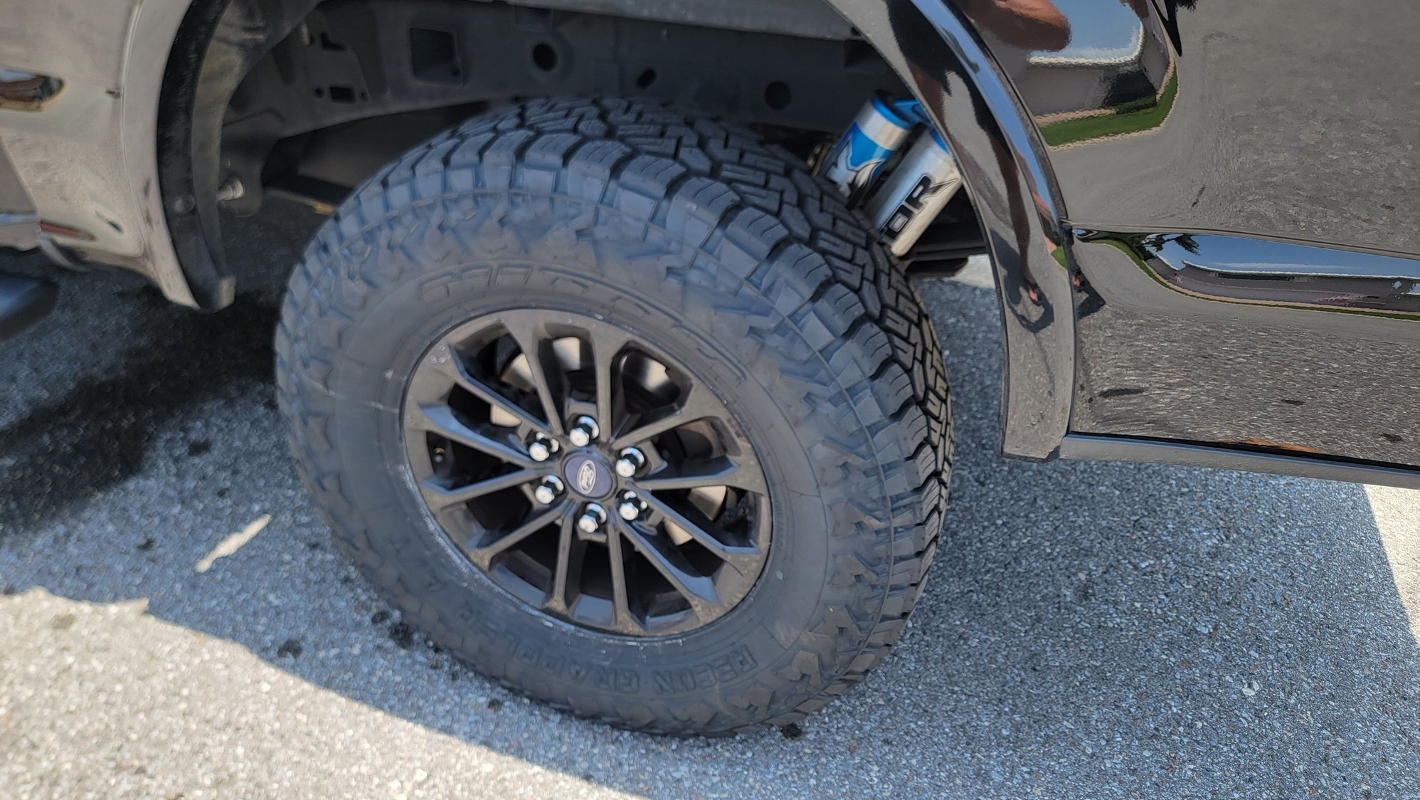 Nitto Recon Grappler 295/70/18 P Rated - Ford F150 Forum - Community of ...