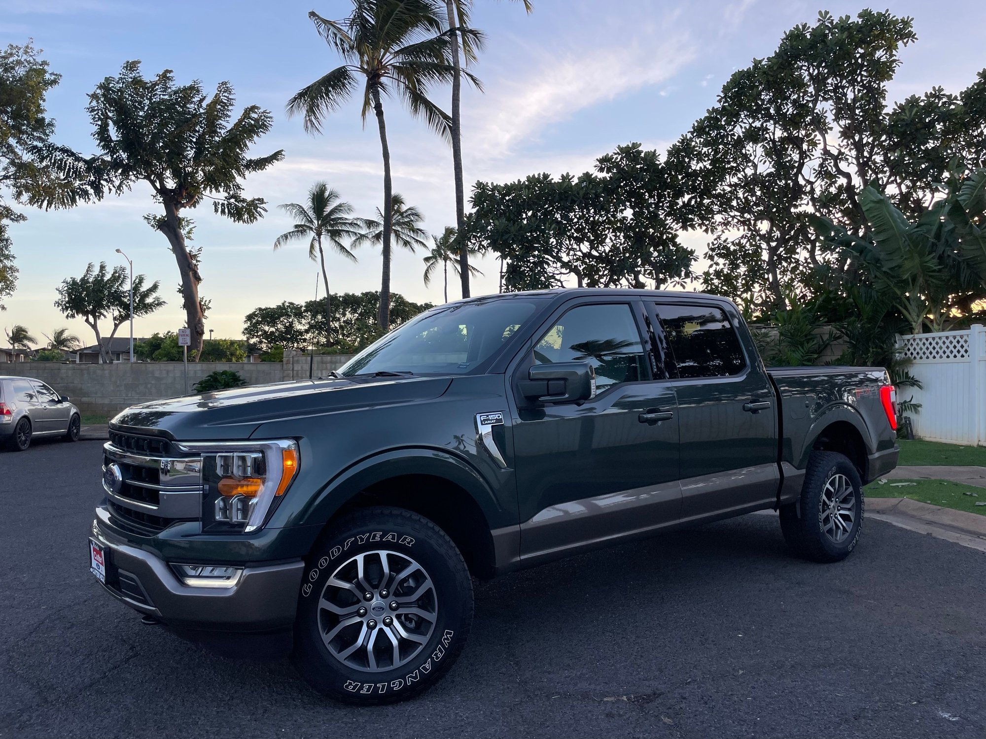 Anyone have two-tone with their 2021 Lariat F150 sport package? - Ford ...