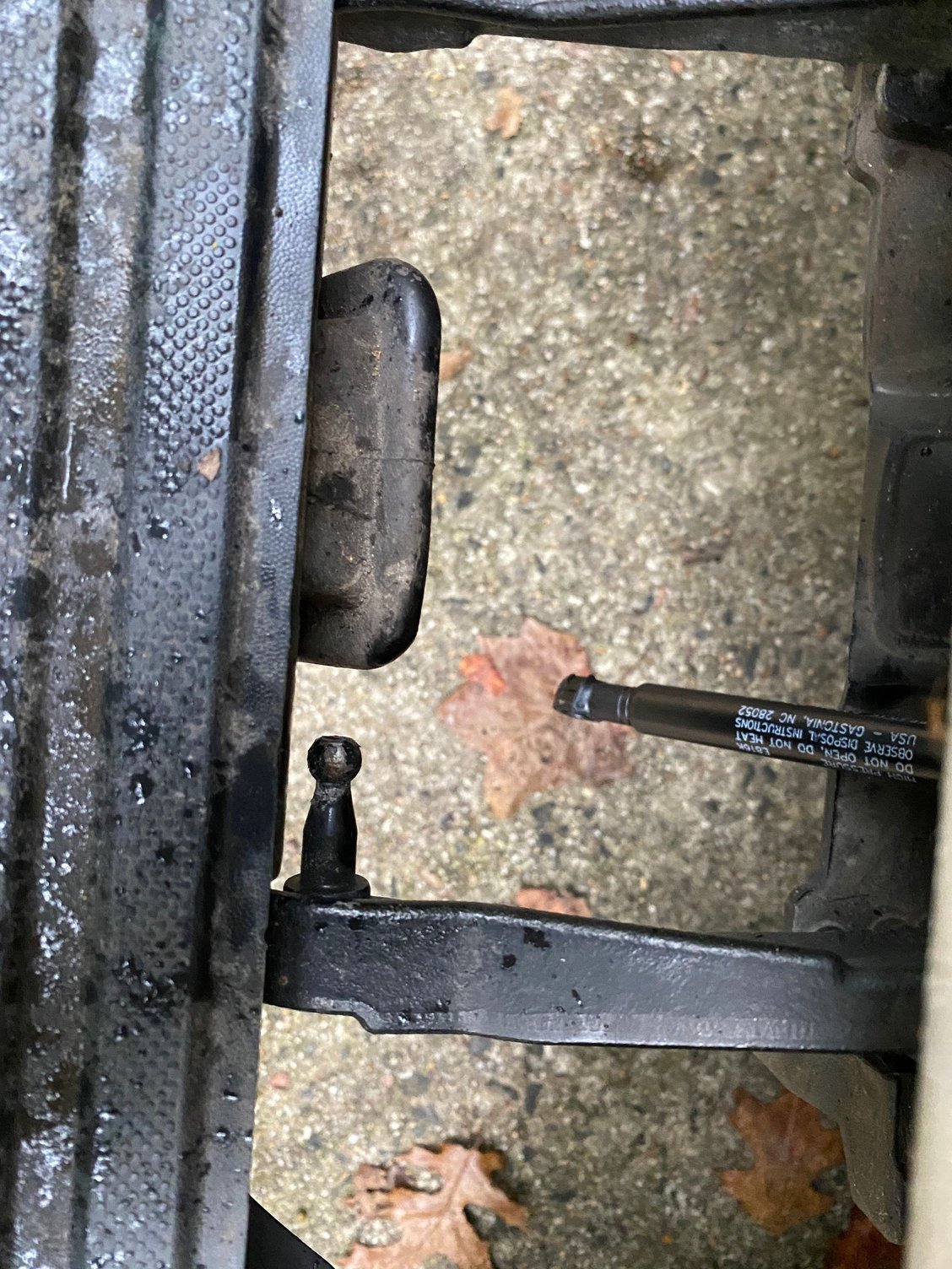 Install tip for bedside step strut? - Ford F150 Forum - Community of ...
