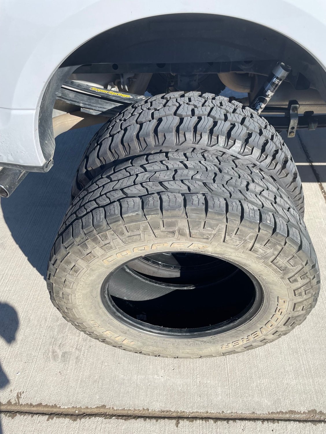 New 6in BDS Lift with 35x12.5x18 and Comparison Pics - Ford F150 Forum ...