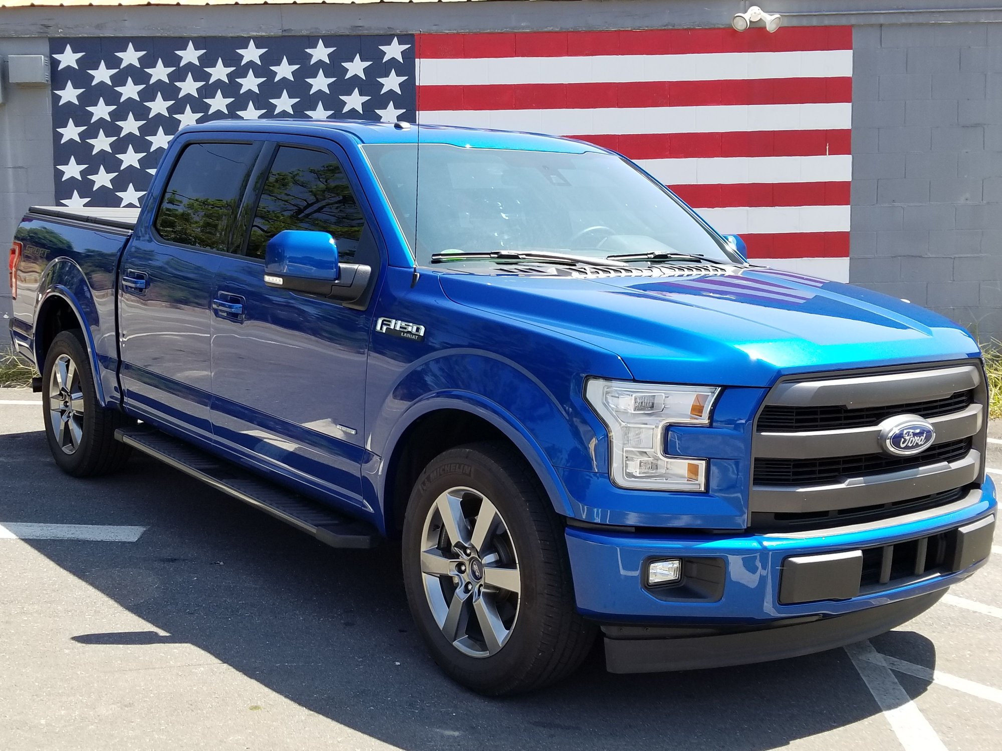 Lightning Blue!! - Damn that's one gorgeous color - Show yours please ...