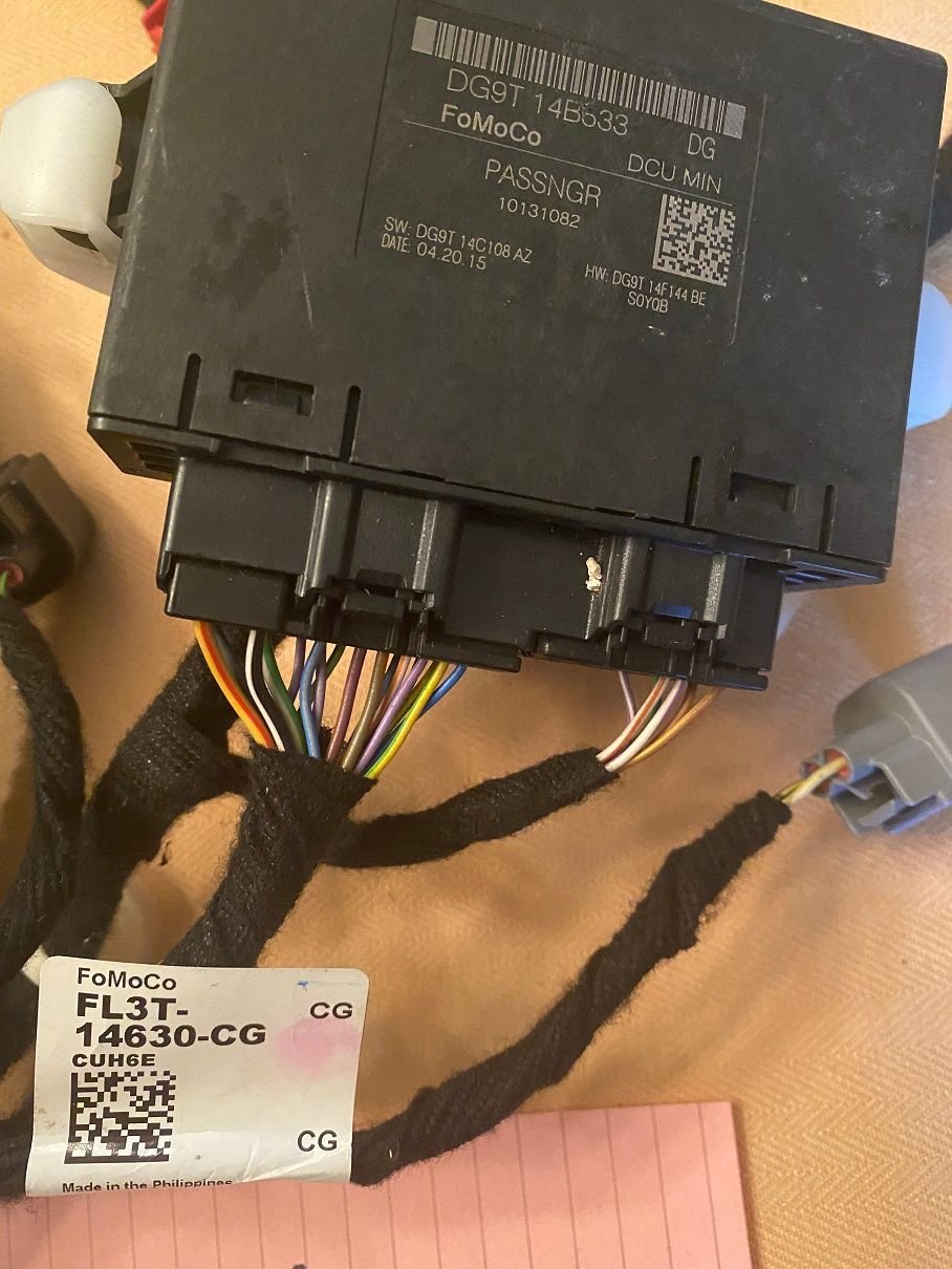 Southeast Driver & Passenger door modules & harness - Ford F150 Forum ...
