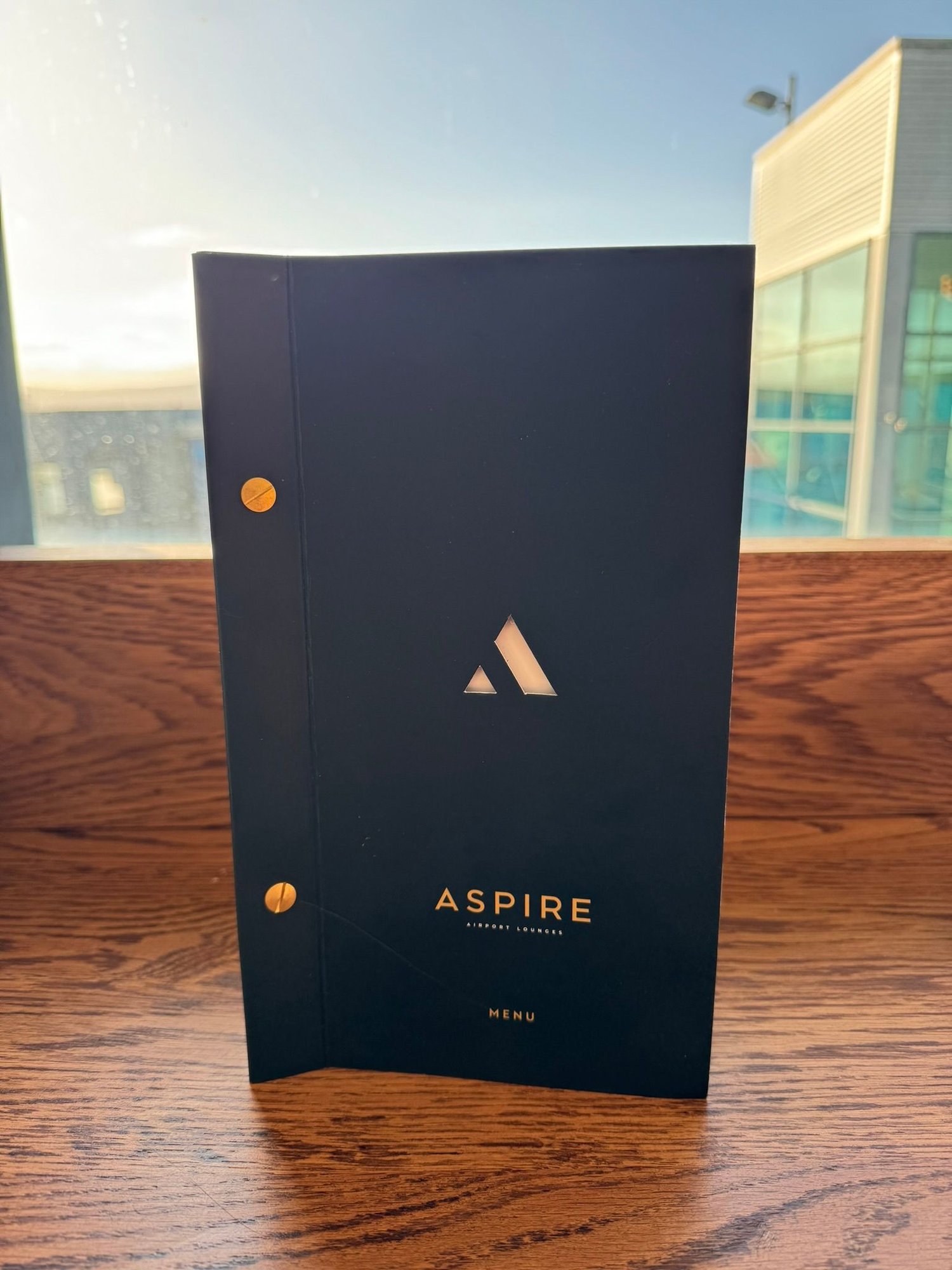 Belfast BHD Aspire Lounge : refurbished and reopened - Page 7 ...