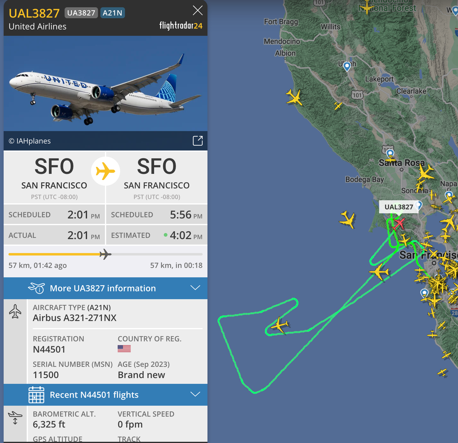 UA A321 doing laps over the Golden Gate with camera planes in tow ...