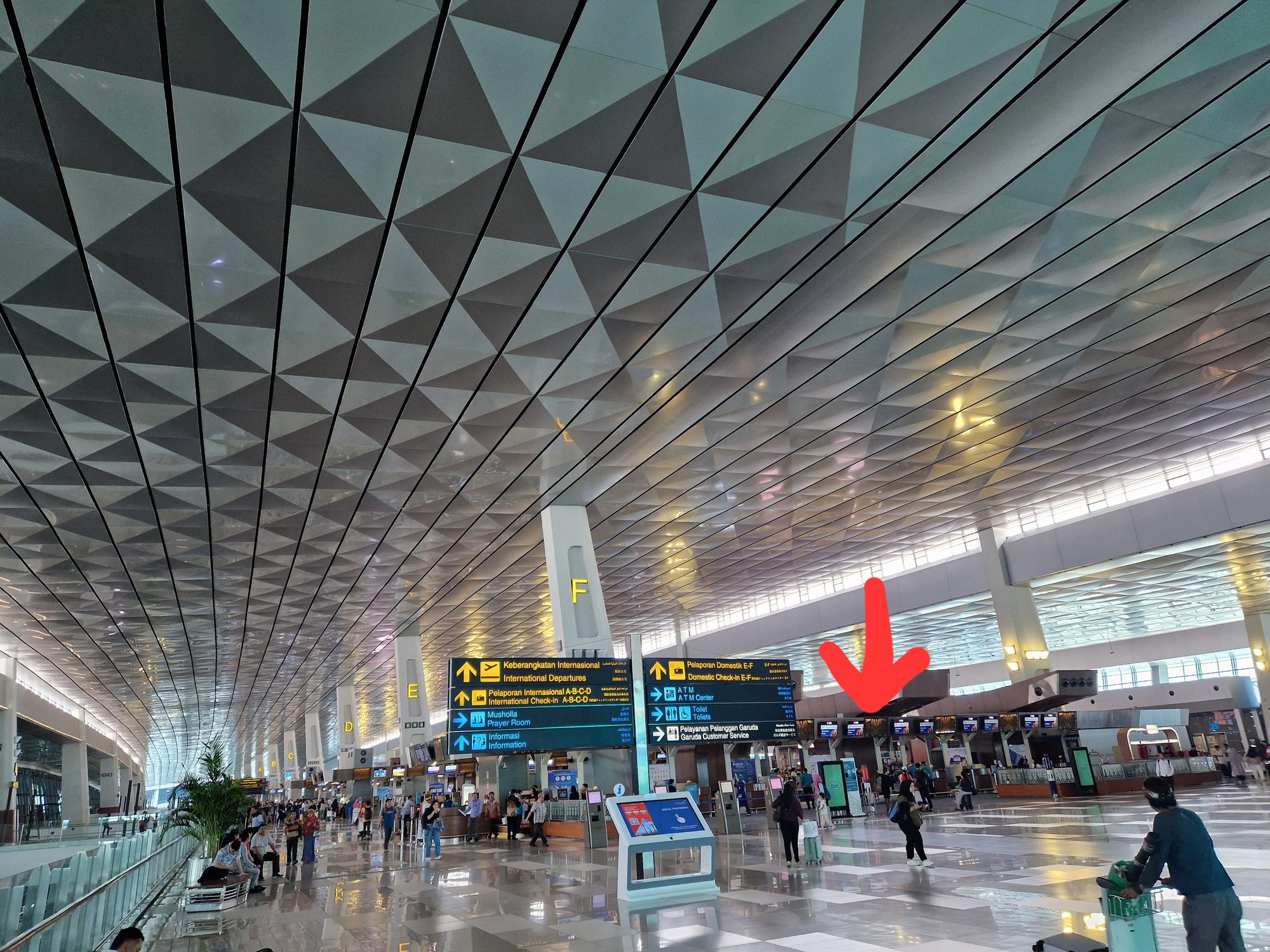 Garuda checkin in CGK. Kiosk 8 hours early with bags - FlyerTalk Forums