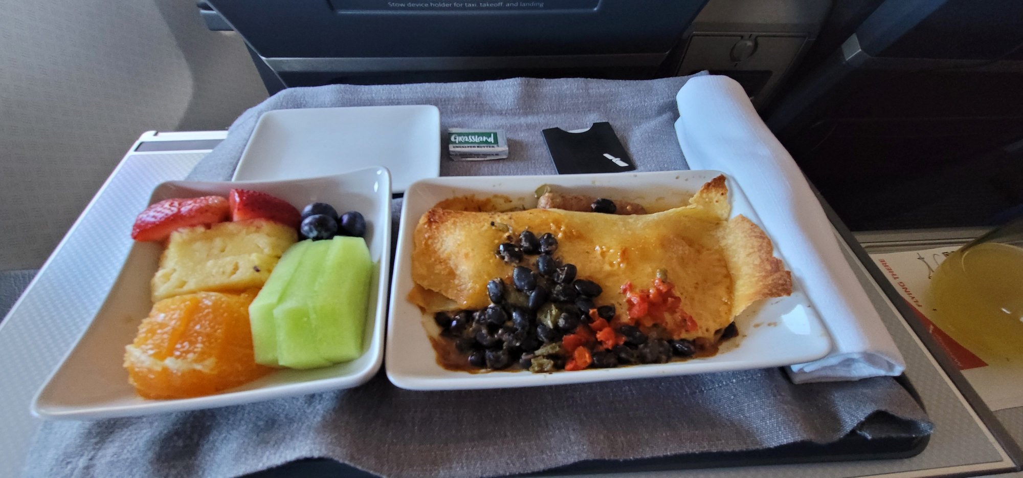 2022 AA Domestic Meal / Meals - menu / photos / etc. (master thread ...