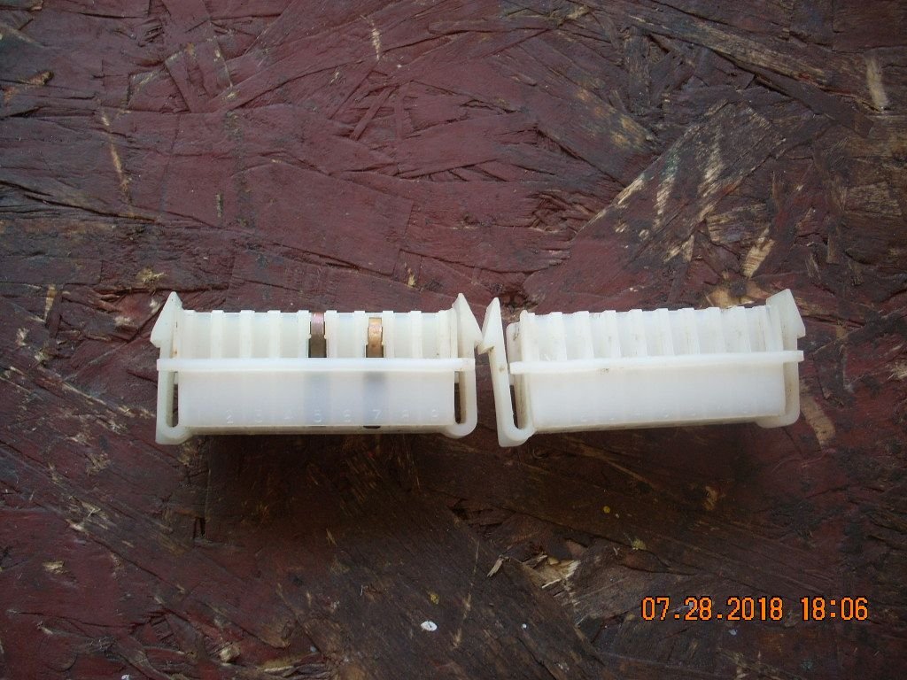 Instrument cluster connector - Ford Truck Enthusiasts Forums