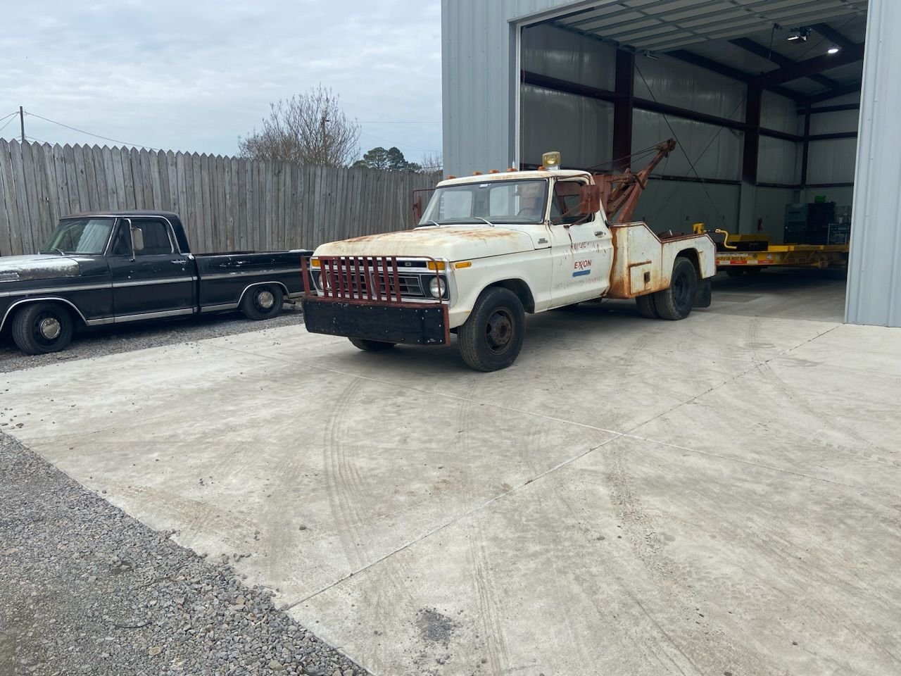 Picture posting thread - post pictures of your trucks here, any truck ...