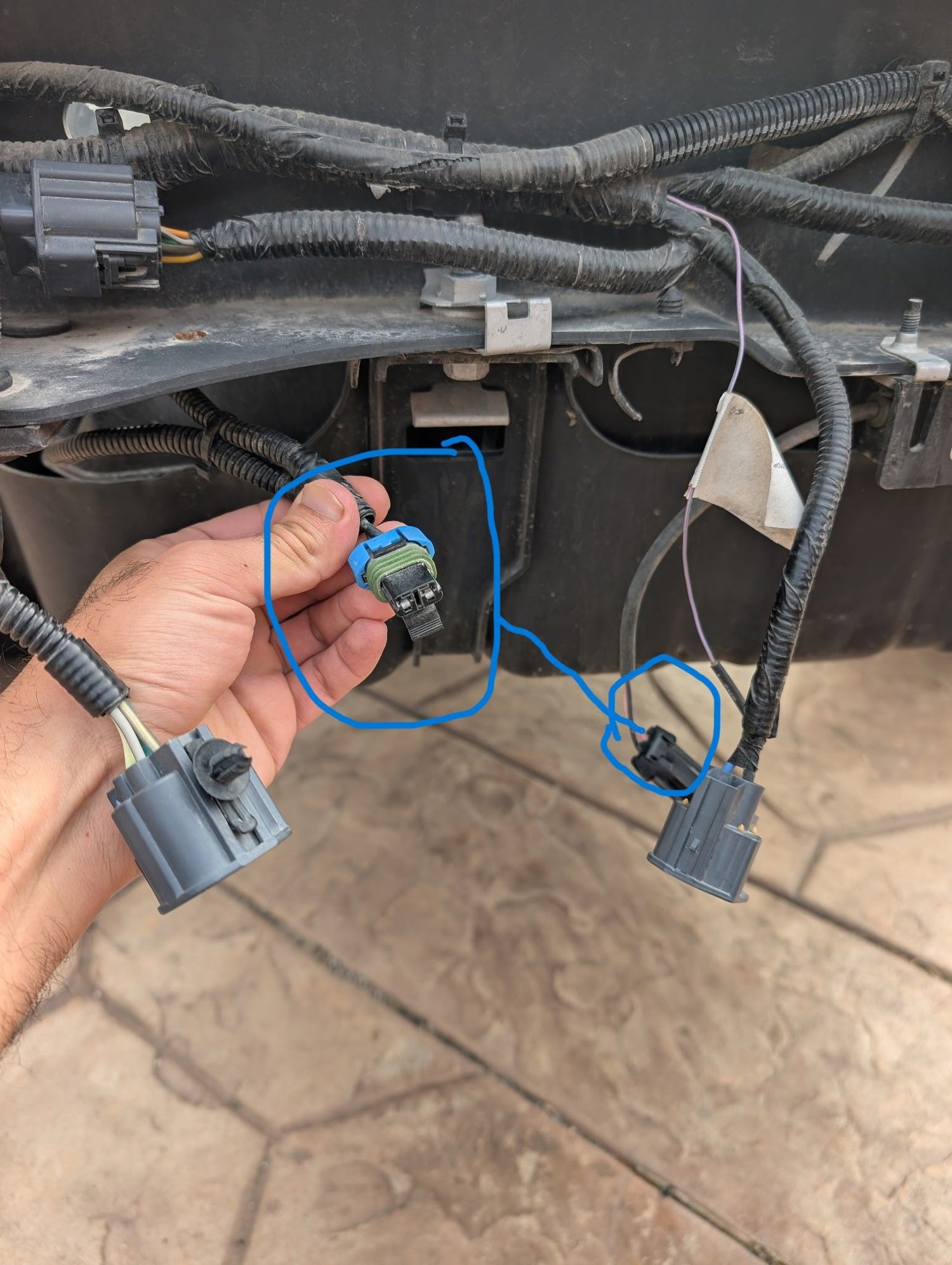 Please help me identify these connectors... - Ford Truck Enthusiasts Forums