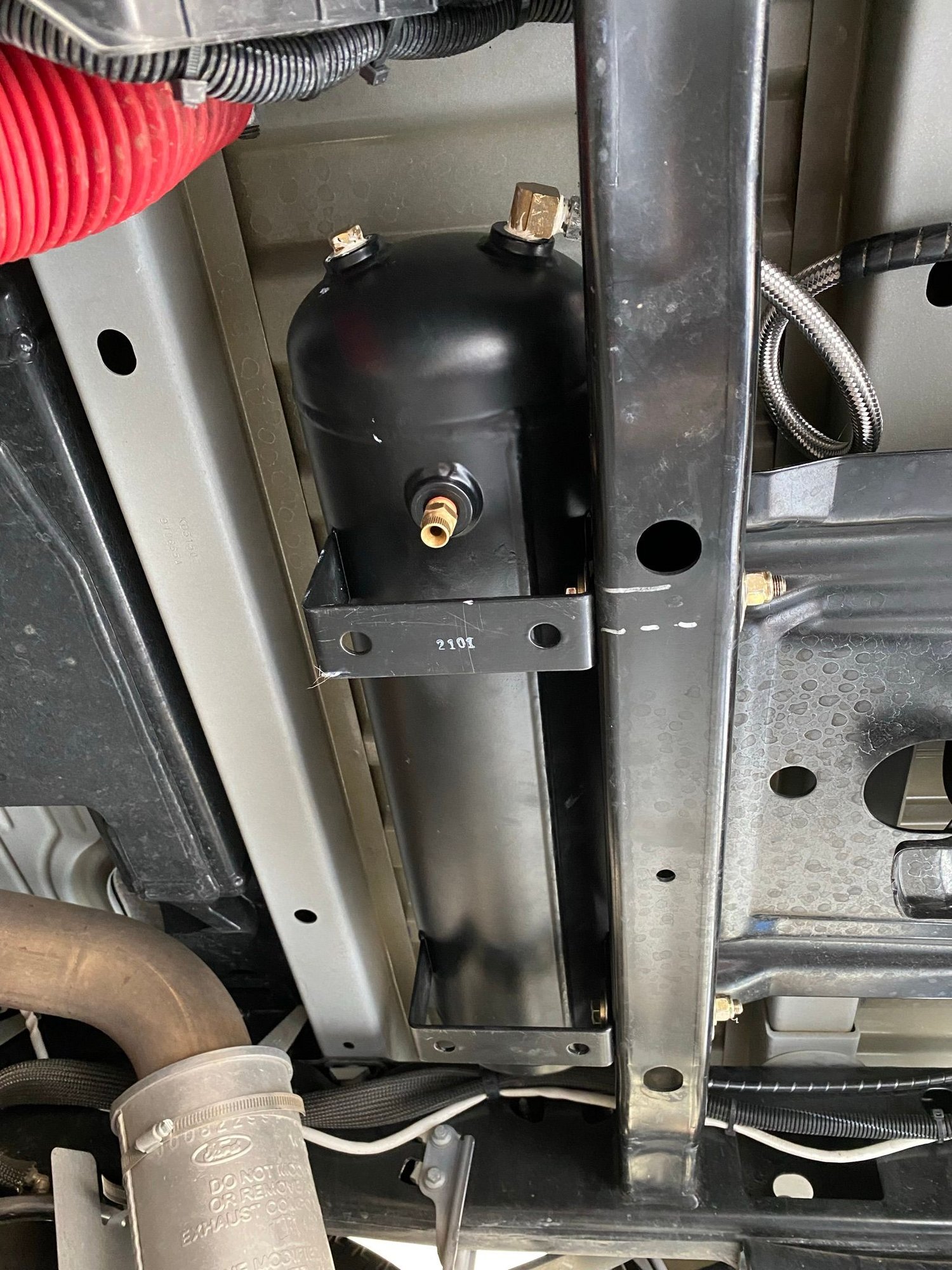 Recommend me an air compressor that mounts underneath? - Ford Truck ...