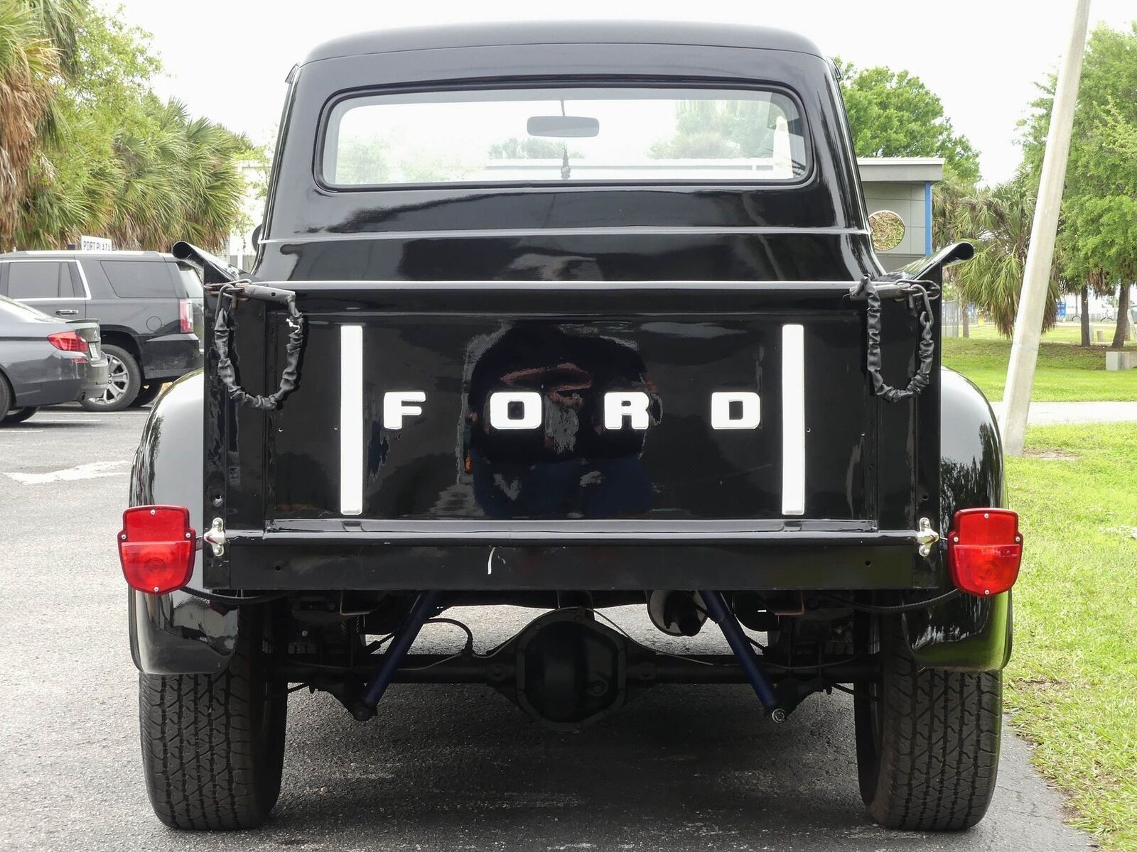 Upside down bench seat? - Ford Truck Enthusiasts Forums