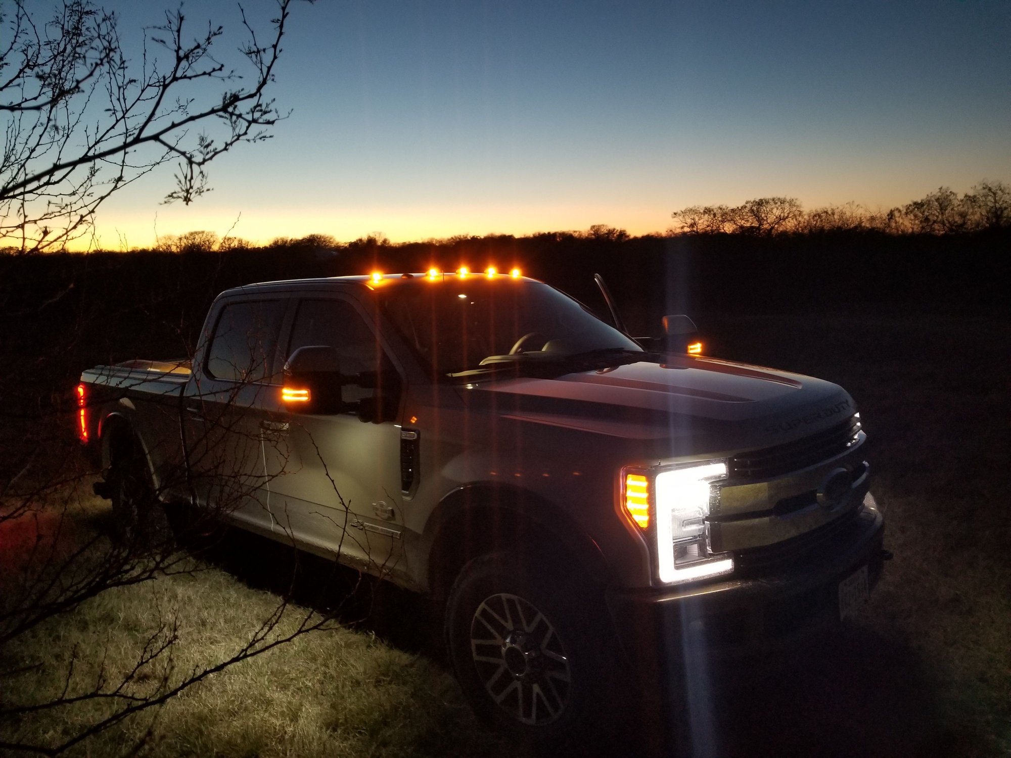 2017 F250 Clearance lights install - Page 2 - Ford Truck Enthusiasts Forums