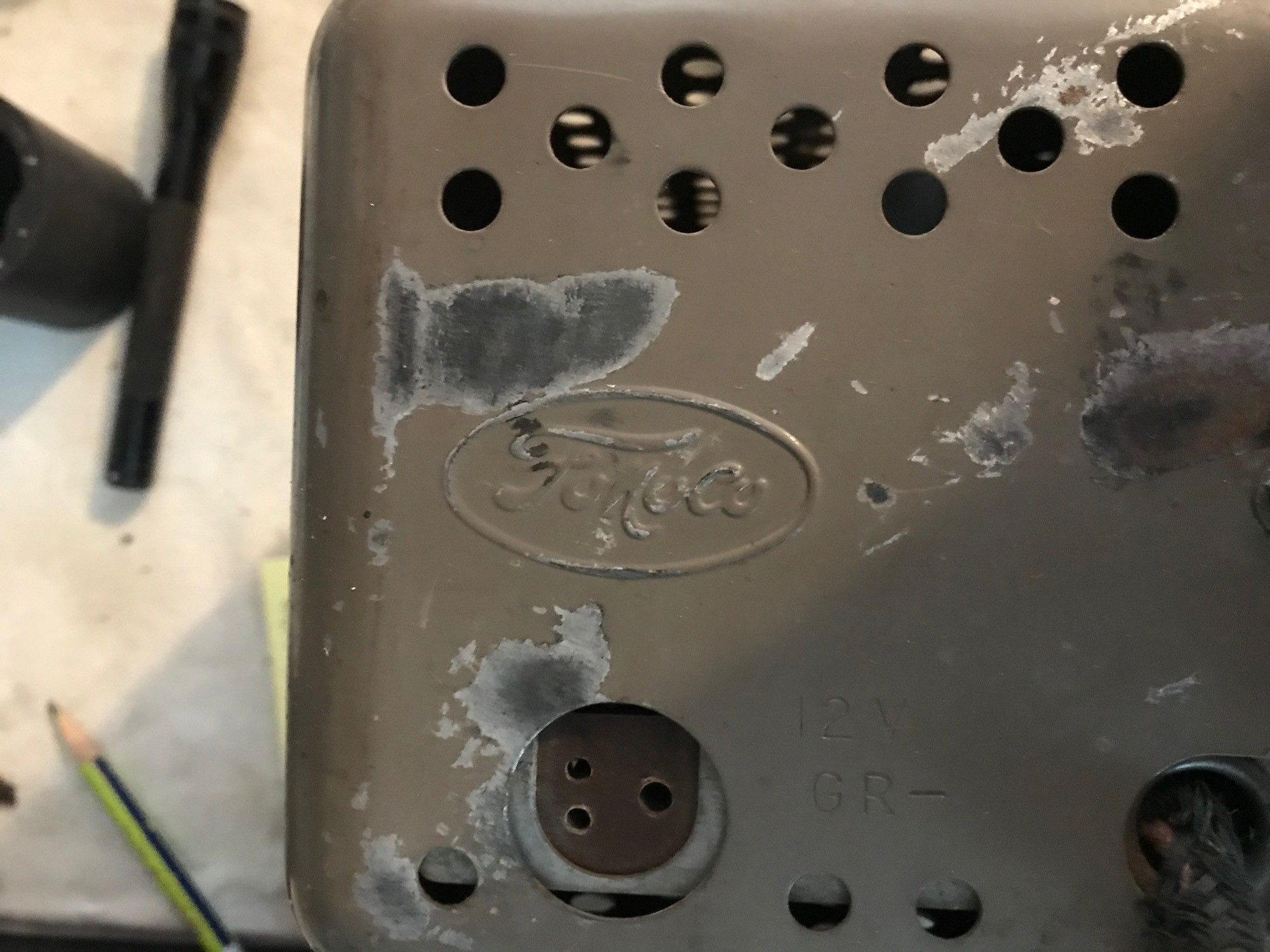 Ford F100 1956 Radio Power Unit speaker plug - Ford Truck Enthusiasts ...