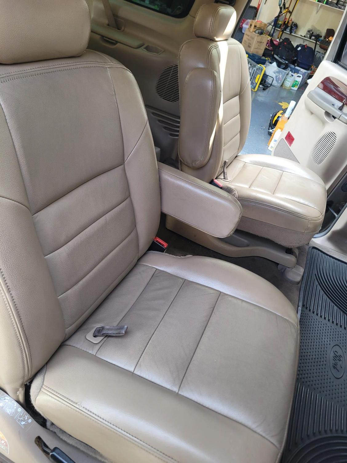 Excursion Limited 2nd Row Captains for Trade - Ford Truck Enthusiasts ...