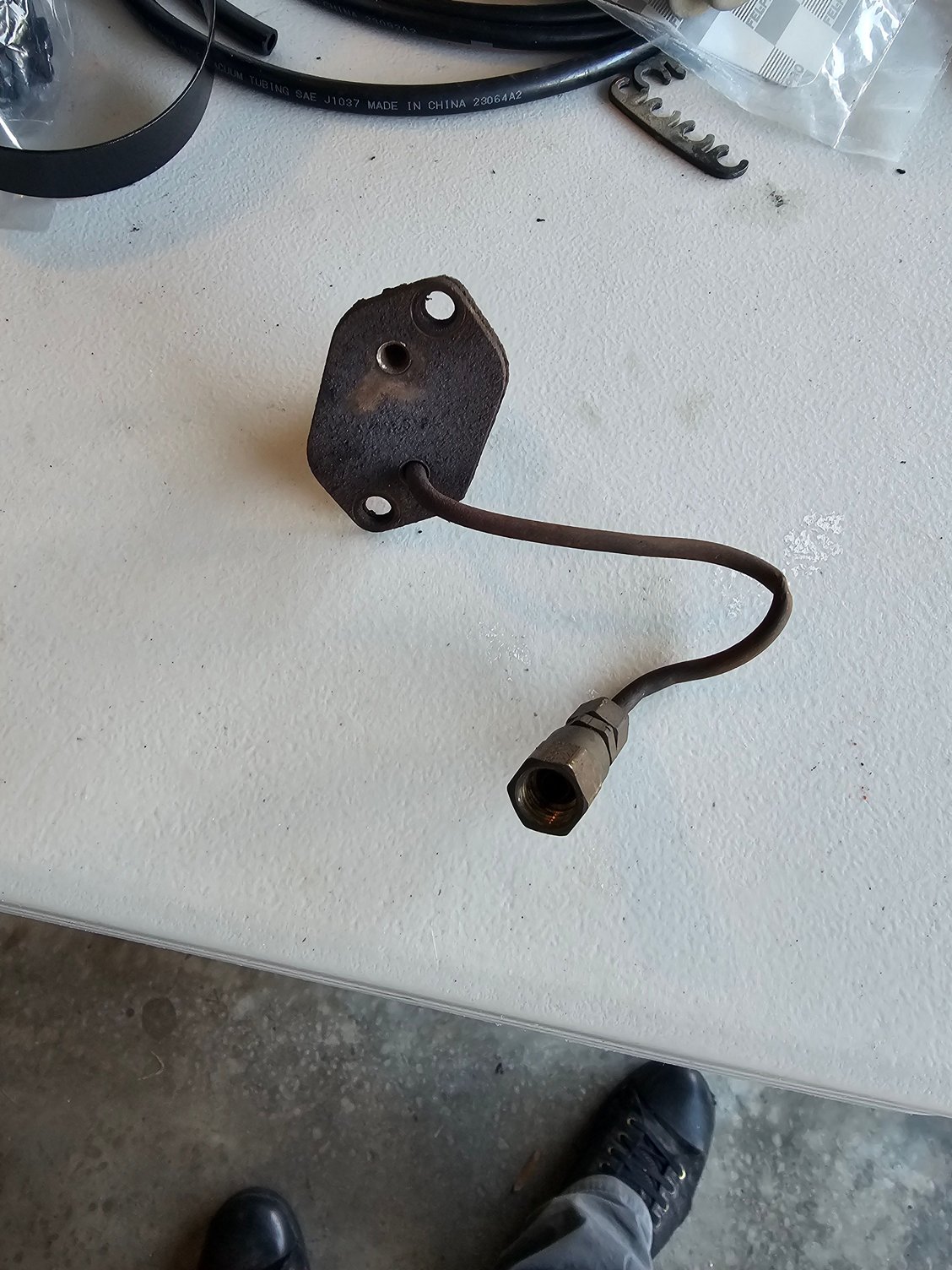 Intake Manifold Choke Tube/Heat Riser - Ford Truck Enthusiasts Forums