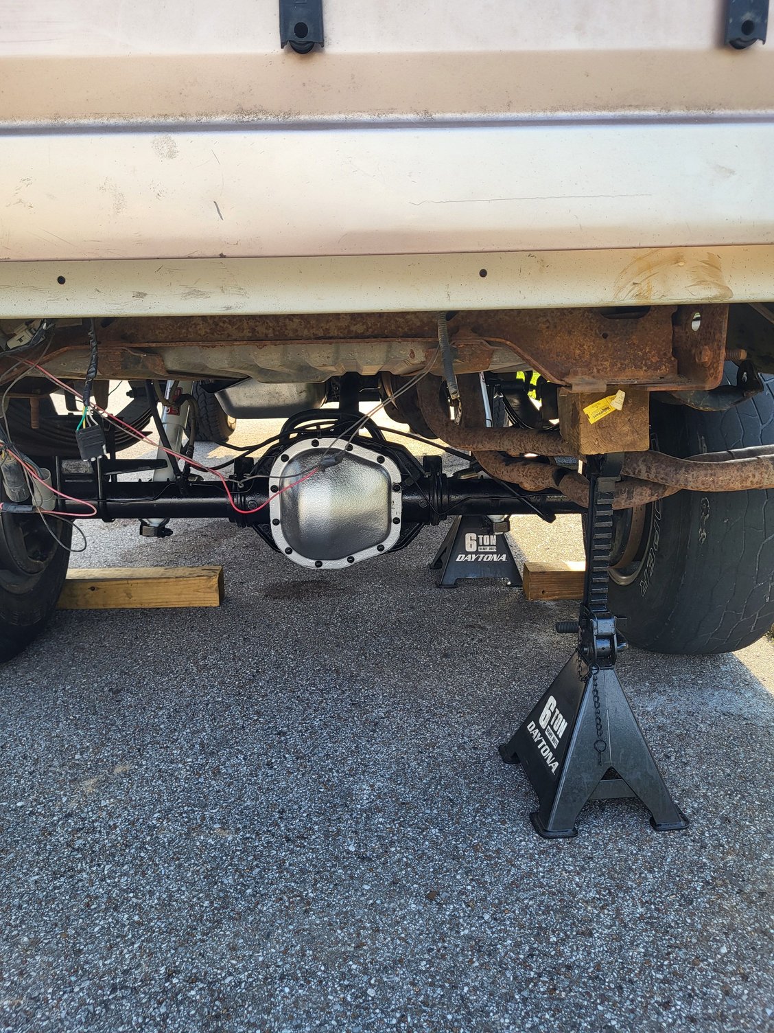 95 F250 4x4 leaf spring bushings and remove questions - Ford Truck ...