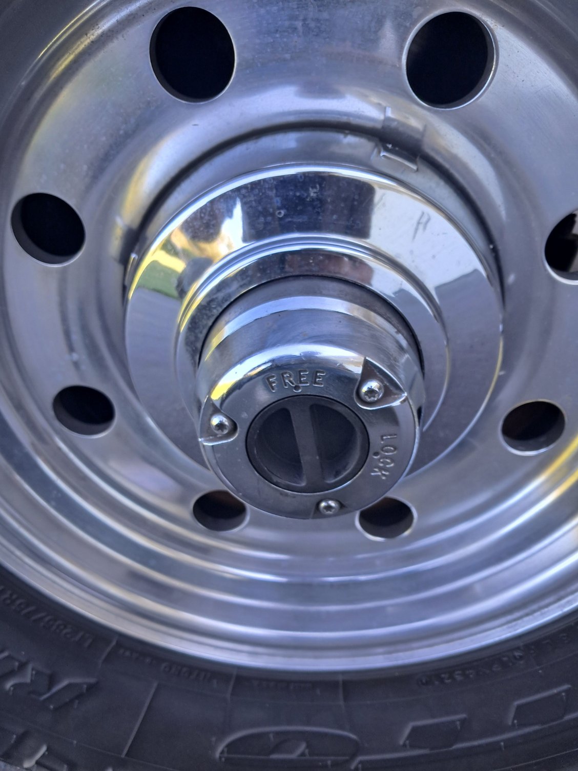 Need help with hubs - Ford Truck Enthusiasts Forums