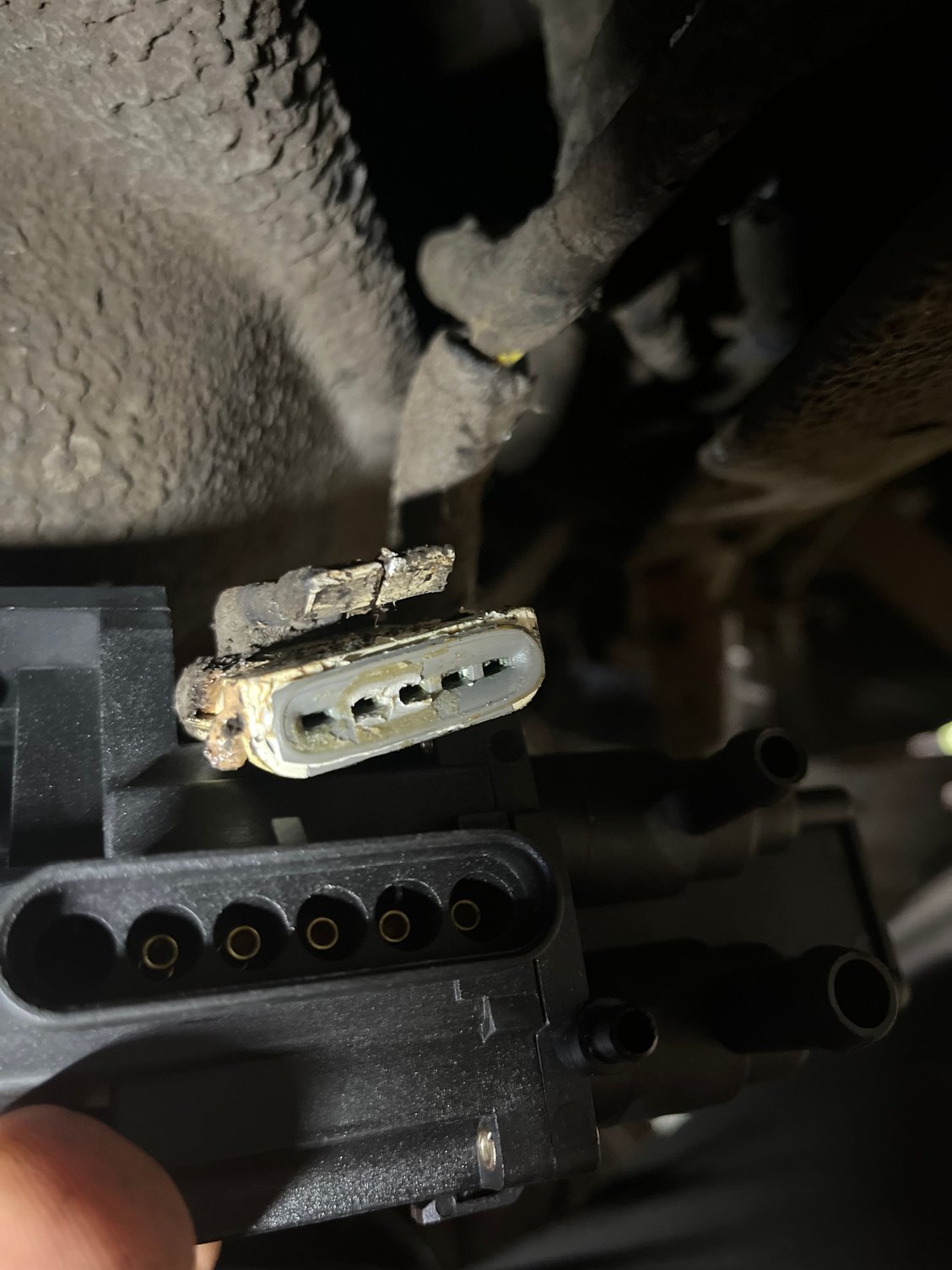 1986 F250 Fuel Selector Valve Connector question? - Ford Truck ...