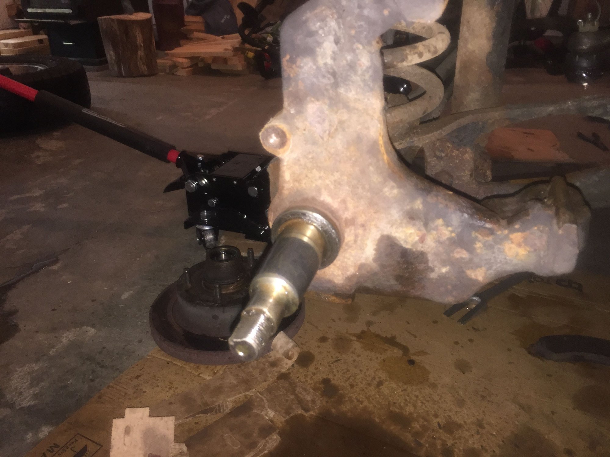 King Pin remplacement on a F100-1979 - Ford Truck Enthusiasts Forums