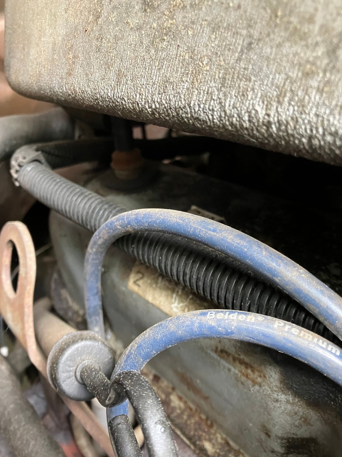 1986 f150 302 pcv valve vacuum line - Ford Truck Enthusiasts Forums