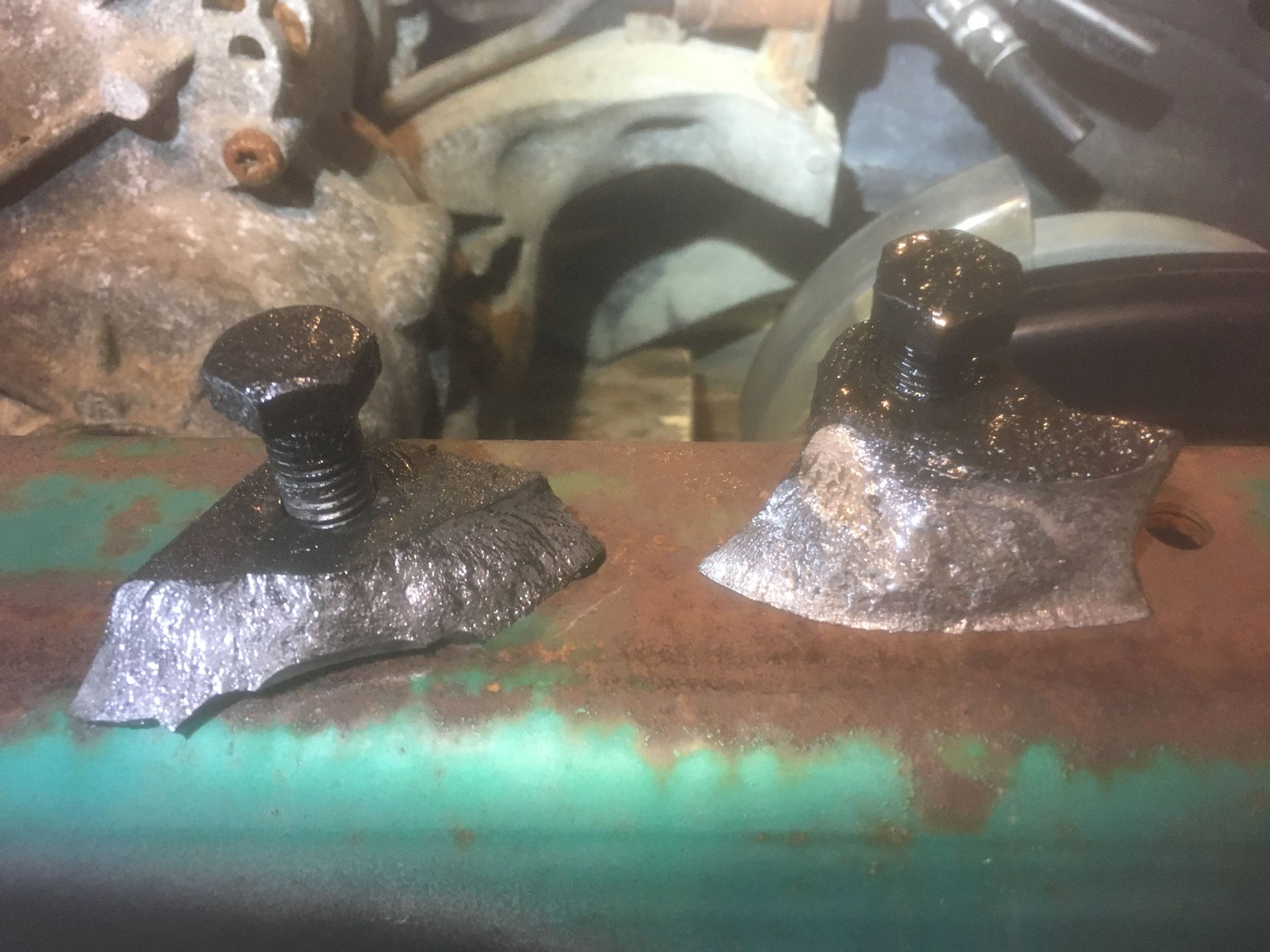 T19 and BW 1345 Adapter crack and Sealing - Ford Truck Enthusiasts Forums