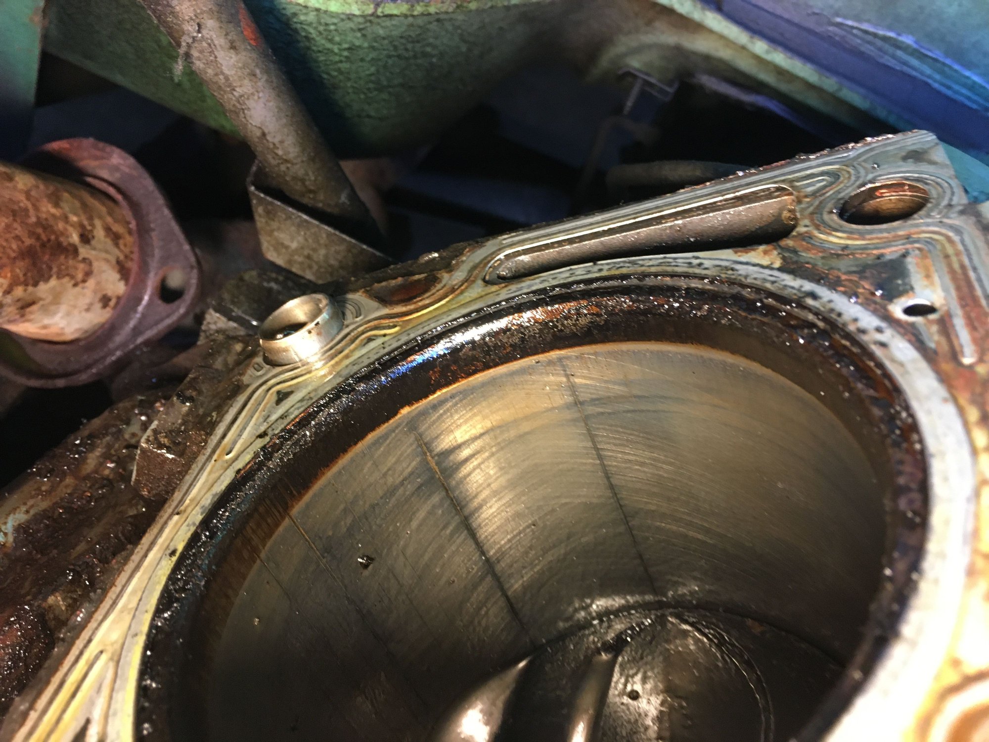 Cylinder Scratches, How? - Ford Truck Enthusiasts Forums