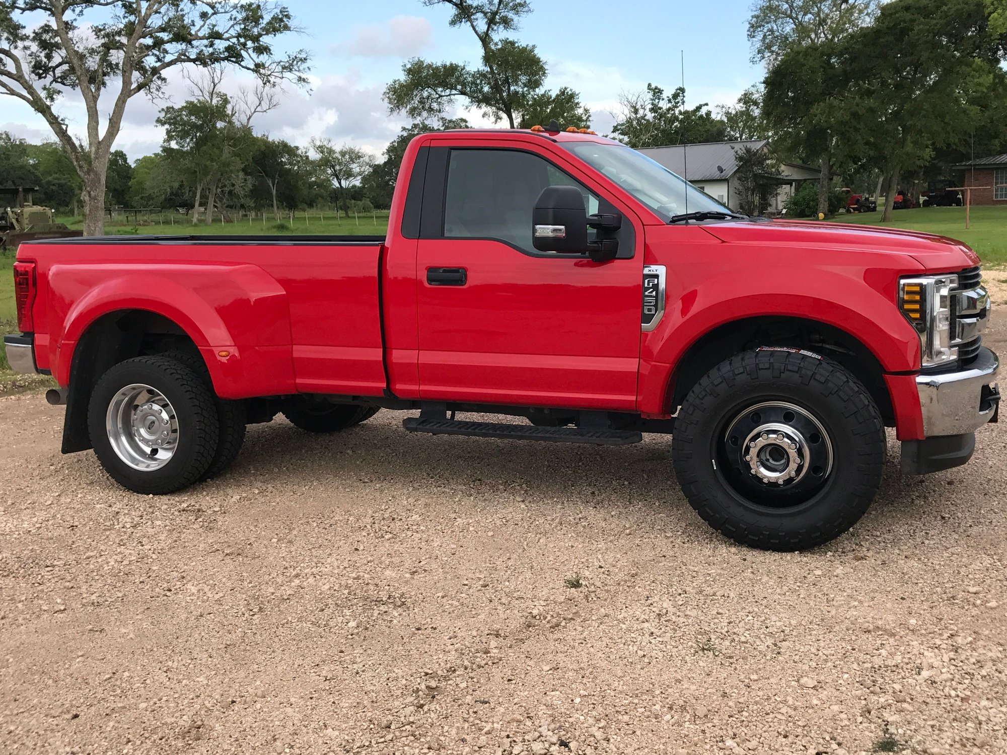 F450 aftermarket extra wide front fenders - Ford Truck Enthusiasts Forums