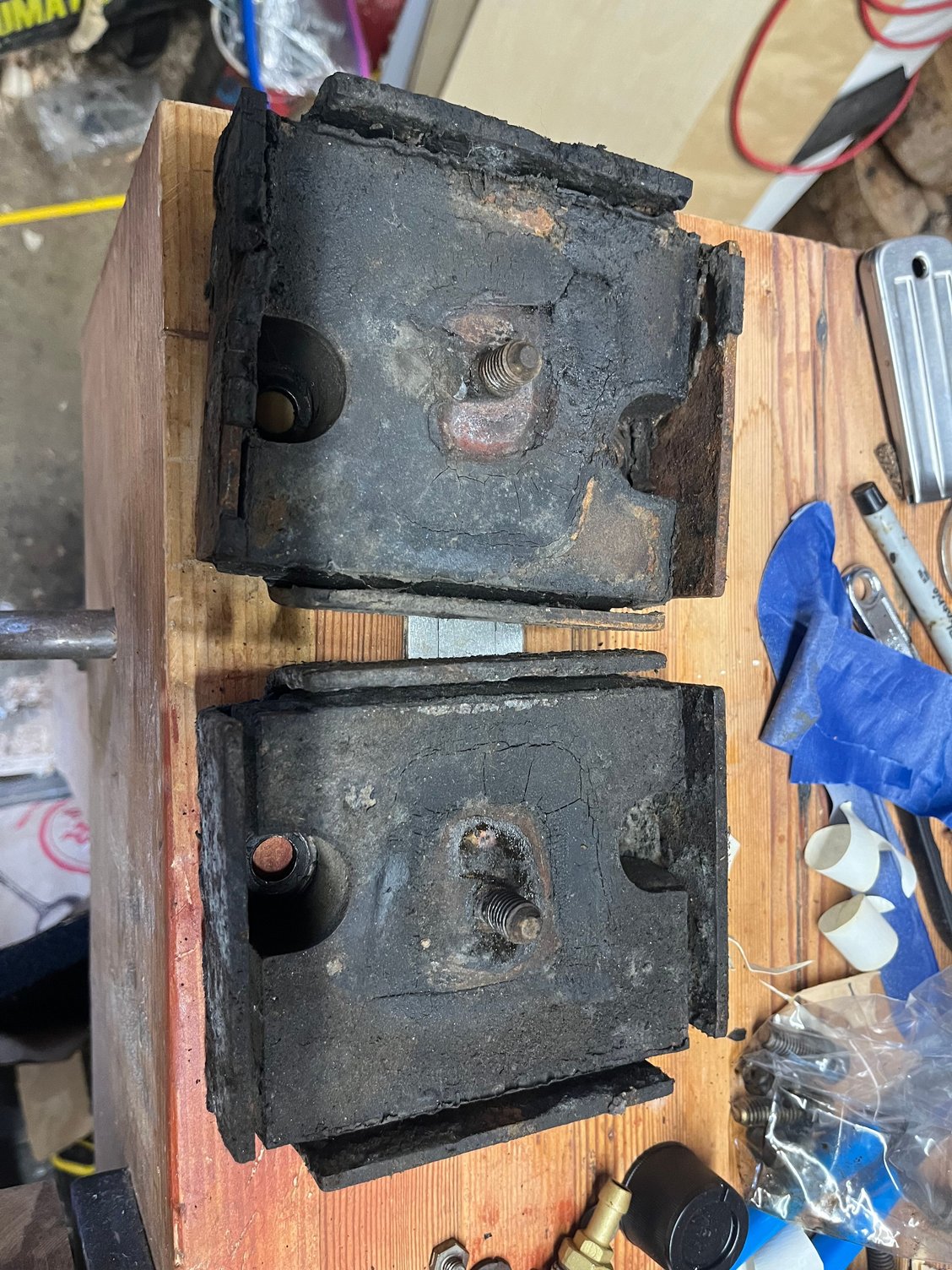Are these Motor Mounts Correct? - Ford Truck Enthusiasts Forums
