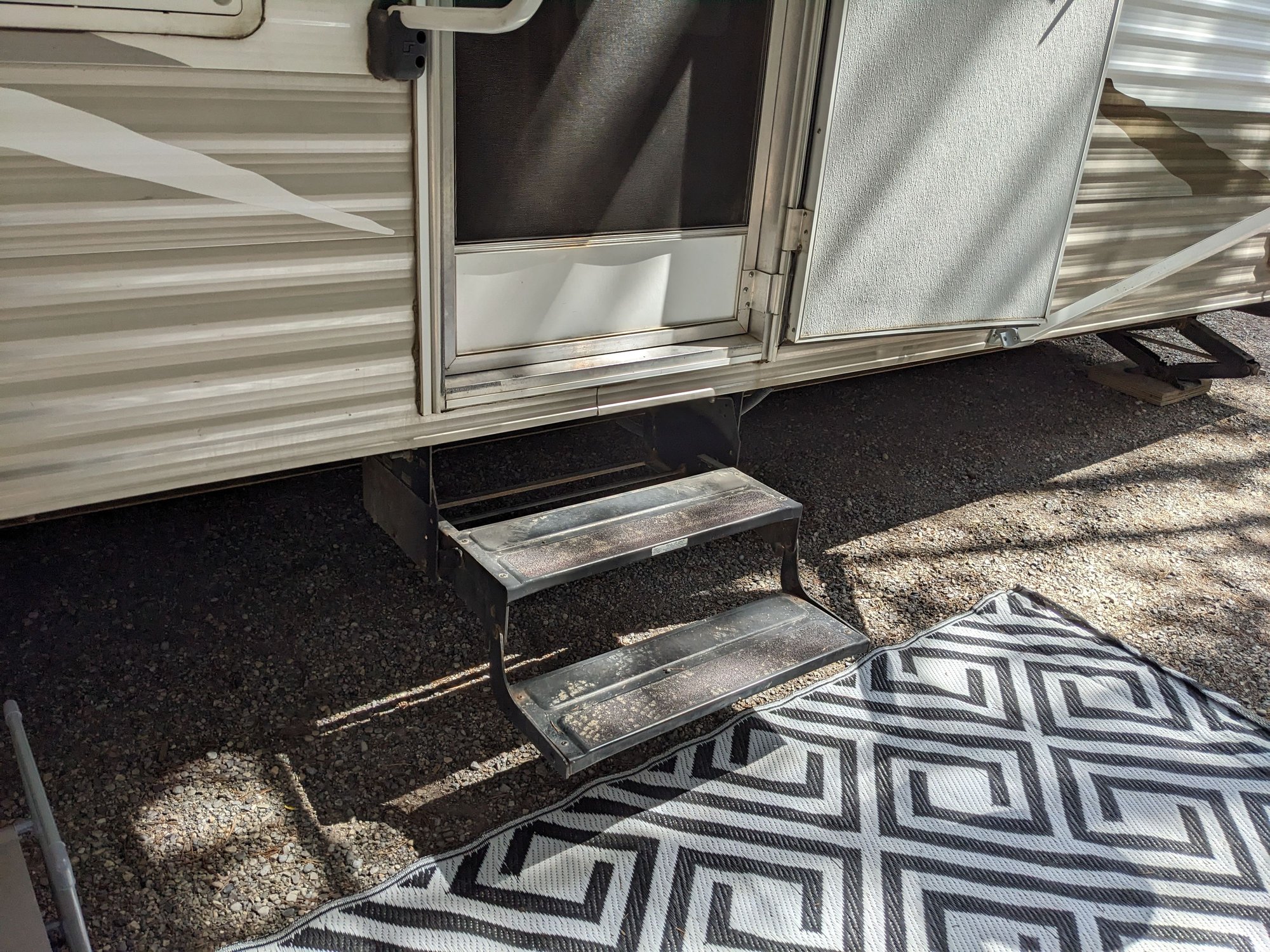 GlowStep Revolution - Install and review - Ford Truck Enthusiasts Forums