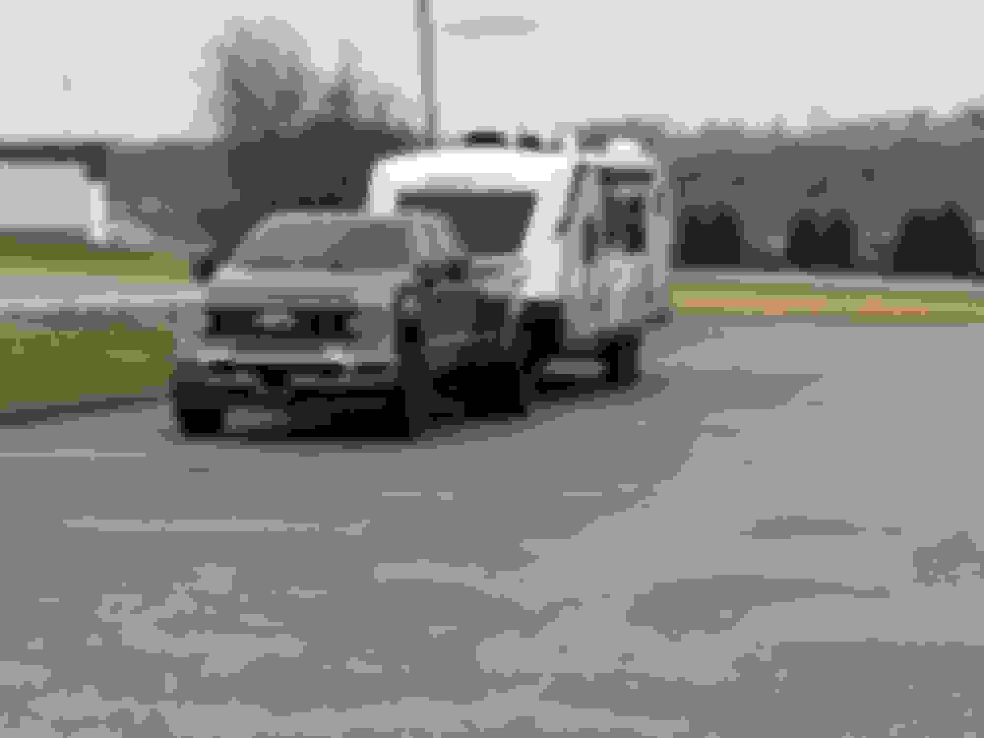 Got any pics of 295 tires on 23+ SDs? - Page 2 - Ford Truck Enthusiasts ...